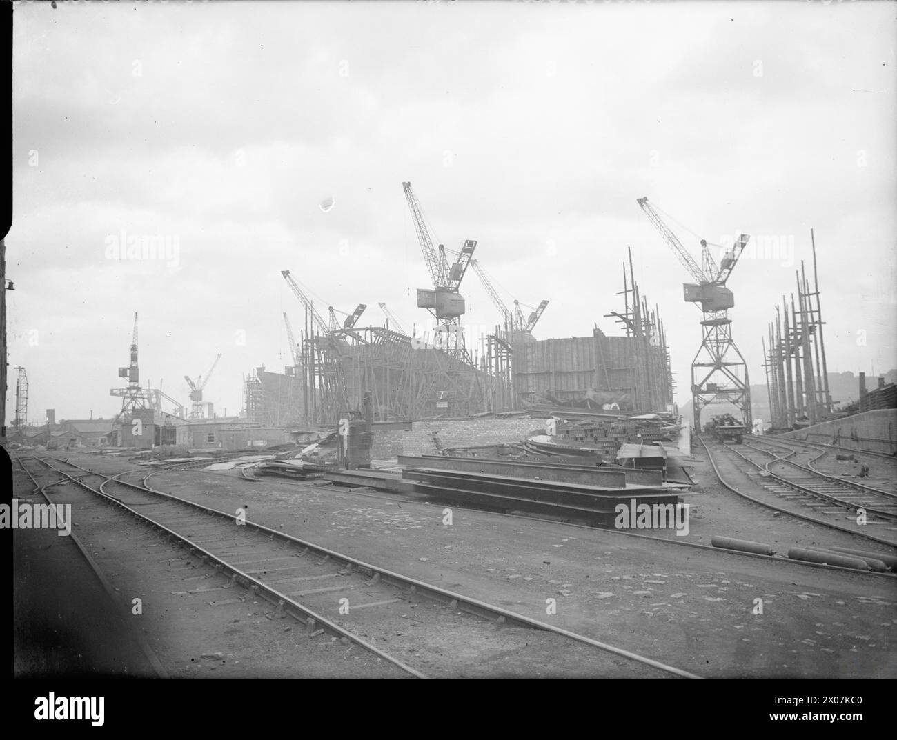 Warship assembly line hi-res stock photography and images - Alamy