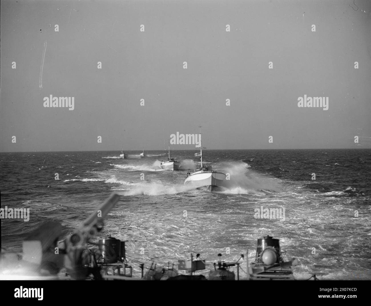 LIBERATION OF EUROPE: MOTOR TORPEDO BOATS AND THEIR COMMANDERS WHO ...