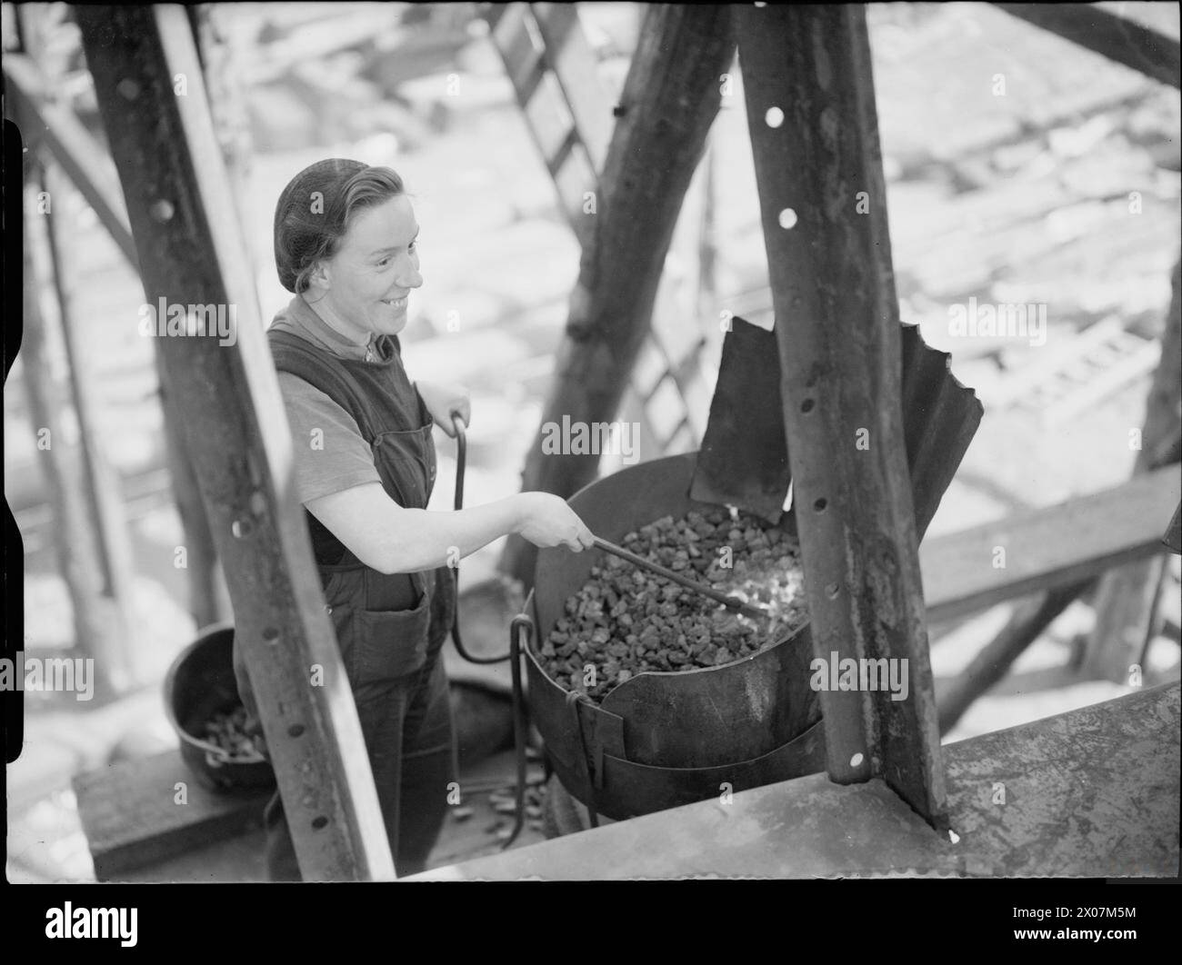 THE ROYAL NAVY DURING THE SECOND WORLD WAR - Mrs Susan Catens heating ...