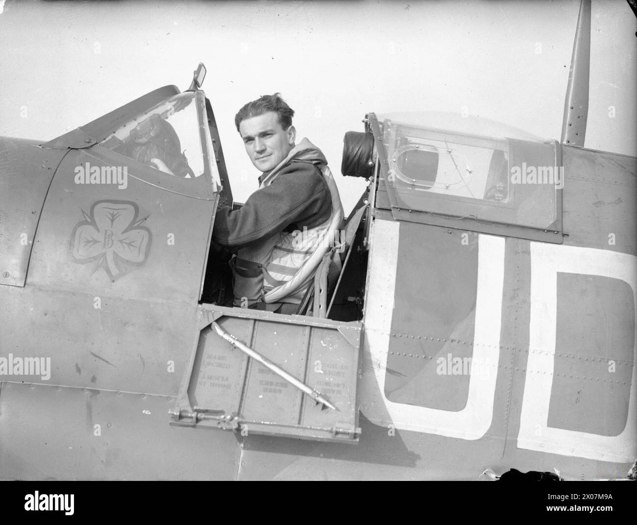 76 squadron second world war hi-res stock photography and images - Alamy