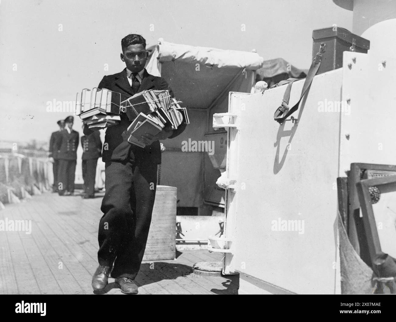 INDIA'S NEWEST SHIP COMMISSIONED. 22 JUNE 1943, WOOLSTON, SOUTHAMPTON ...