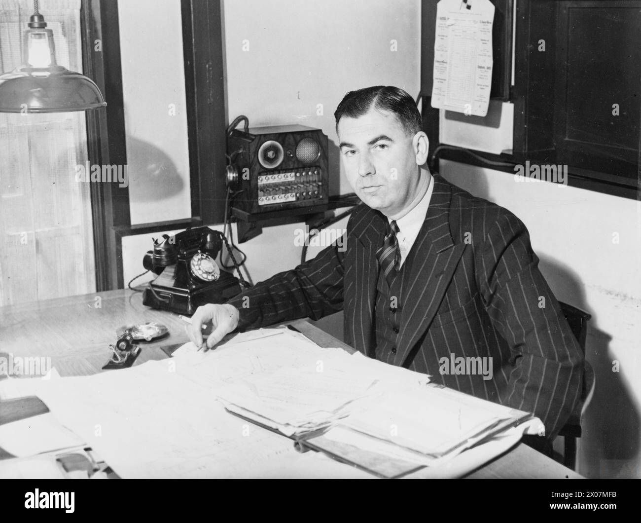 BUILDING LANDING CRAFT FOR THE NAVY. 1942, AT VARIOUS SHIP BUILDERS ...