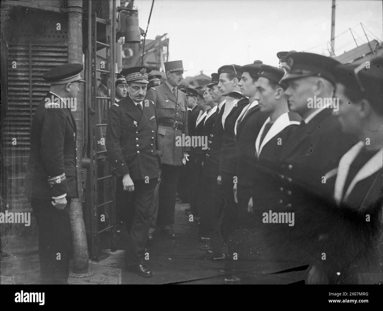 In 1940 or 1941, General de Gaulle inspected ratings aboard a Free ...