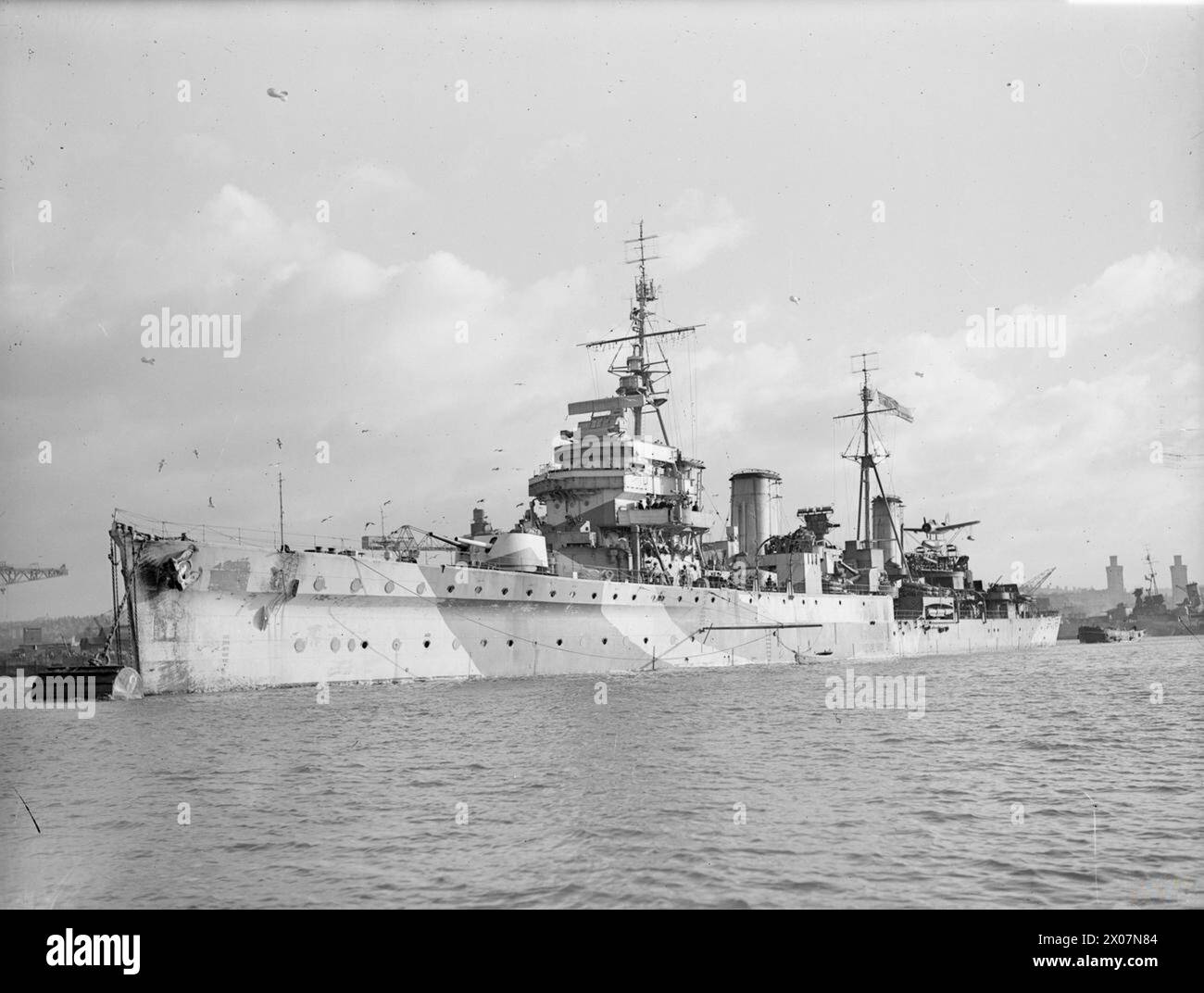 BRITISH WARSHIPS OF THE SECOND WORLD WAR - The cruiser HMS ENTERPRISE ...