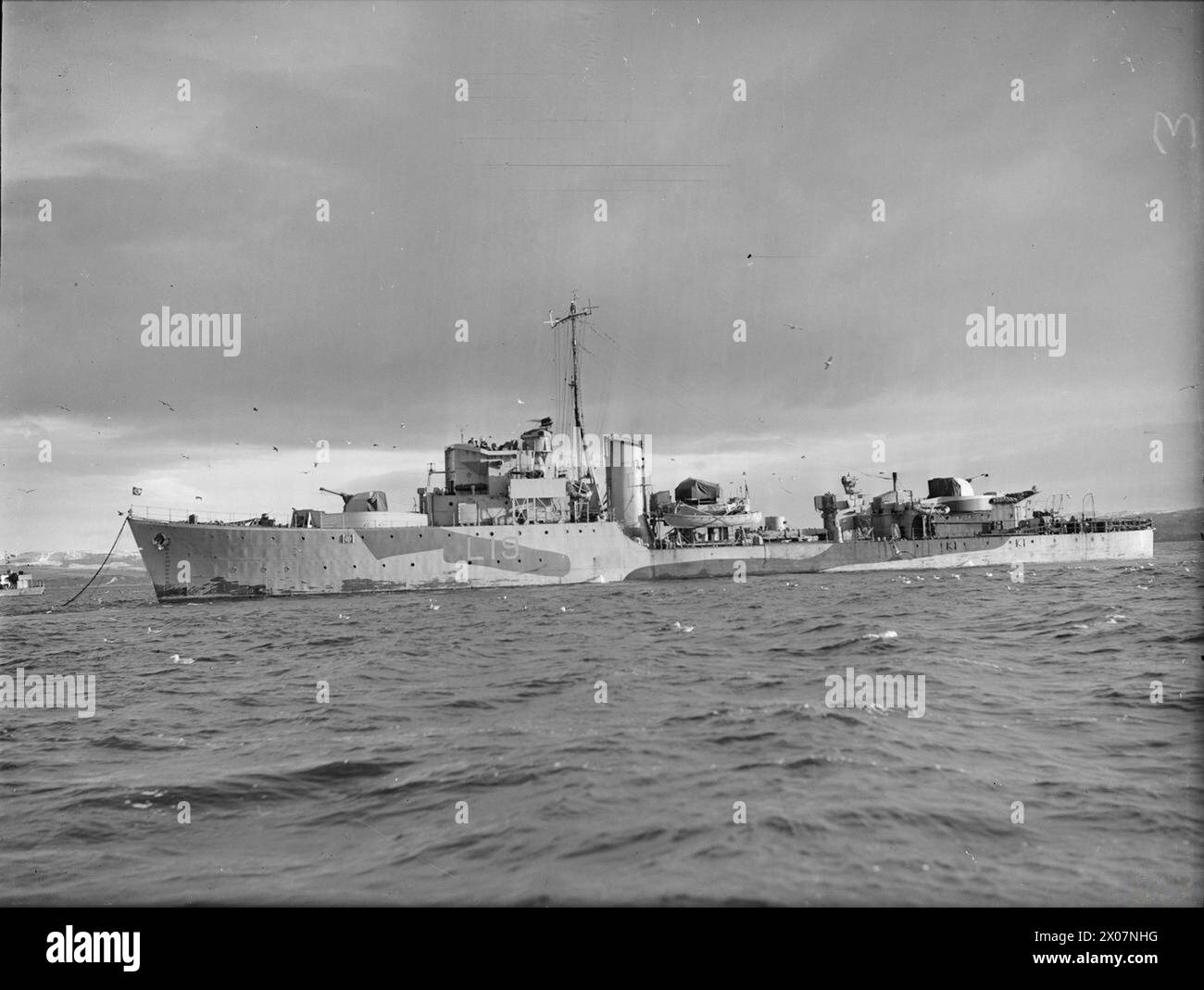 LA COMBATTANTE, NEW DESTROYER FOR FIGHTING FRENCH NAVY, BUILT IN ...