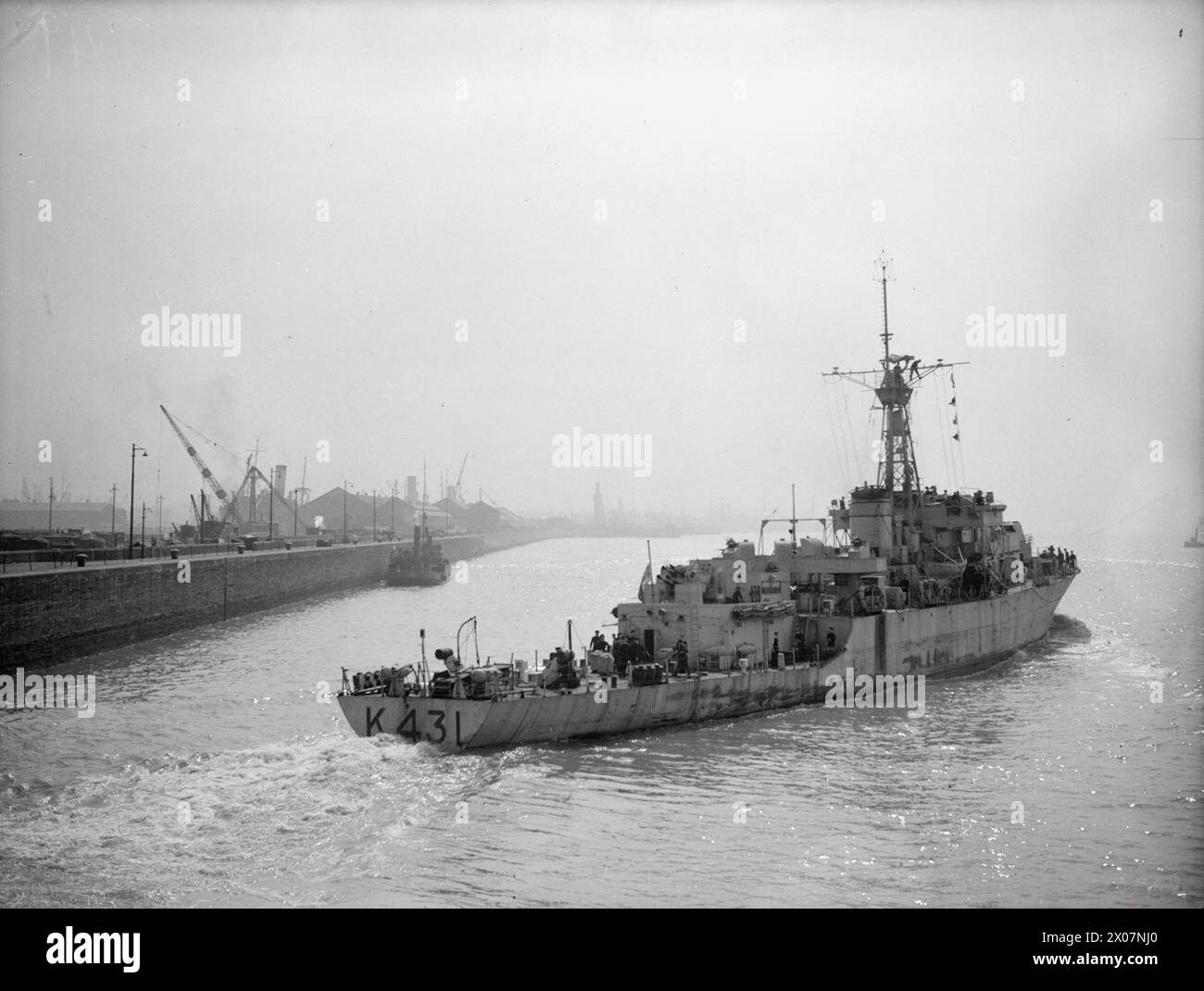 HMS LOCH TARBERT, BRITISH LOCH CLASS FRIGATE. 24 TO 29 APRIL 1945 ...