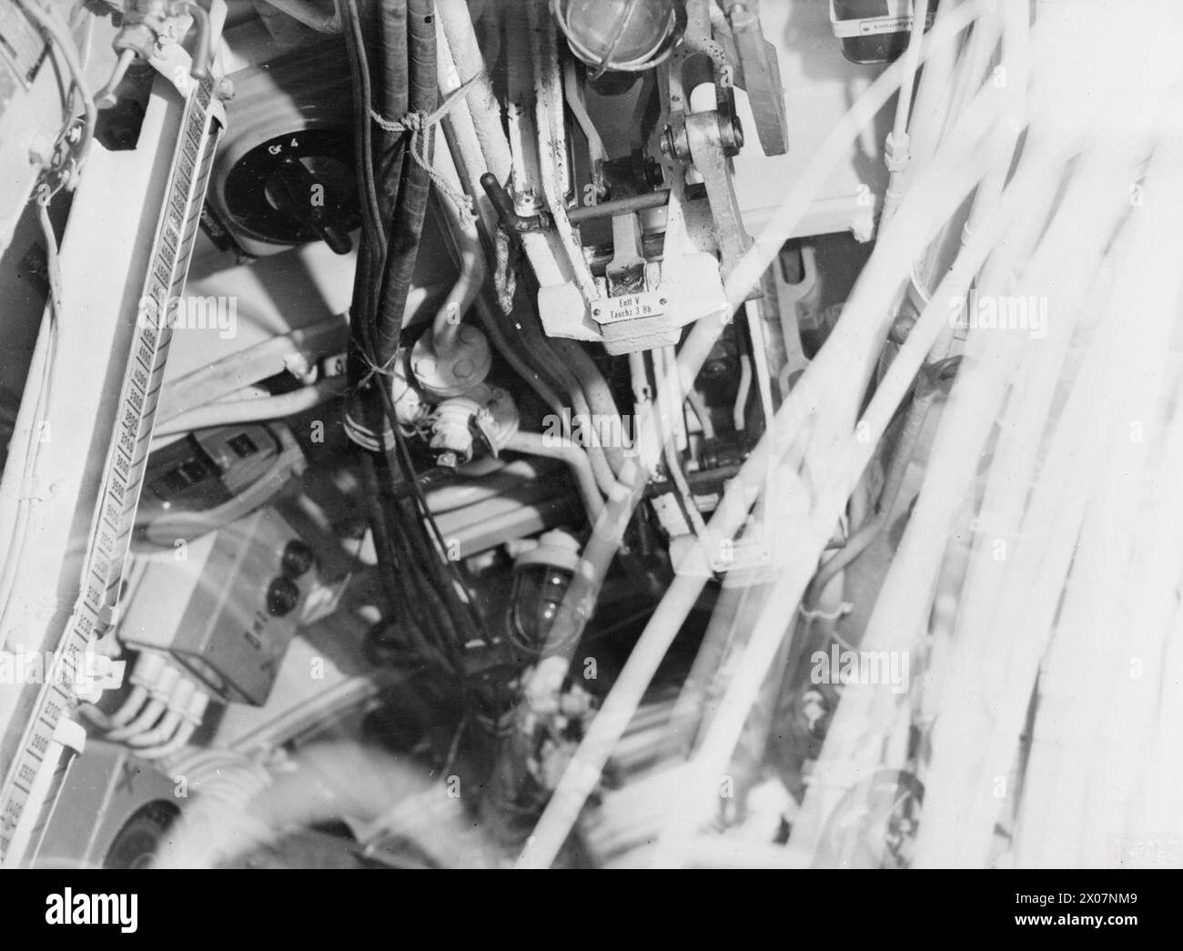 Hms submarine no 3 hi-res stock photography and images - Alamy