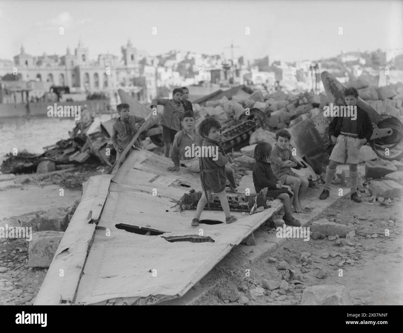 MALTA'S FRONT LINE CHILDREN. 4 DECEMBER 1942, THE FINE MORALE OF THE ...