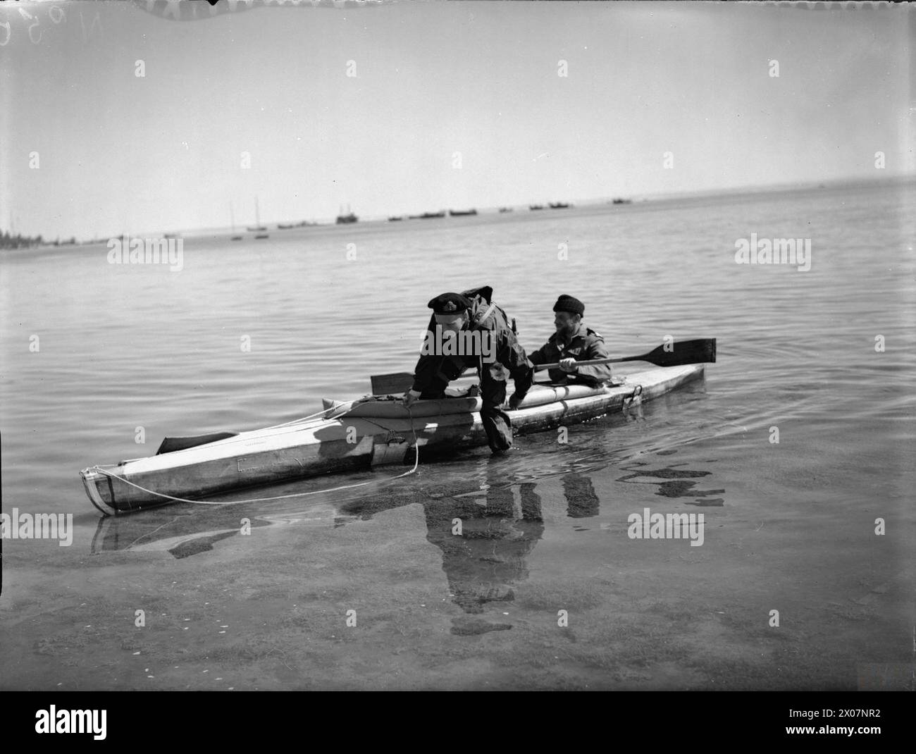 THE ROYAL NAVY DURING THE SECOND WORLD WAR - Lieutenant P R G Smith, RN ...