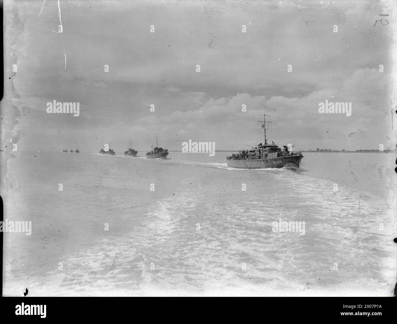 ML 475 led Arakan Coastal Forces motor launches along the Naaf River to ...