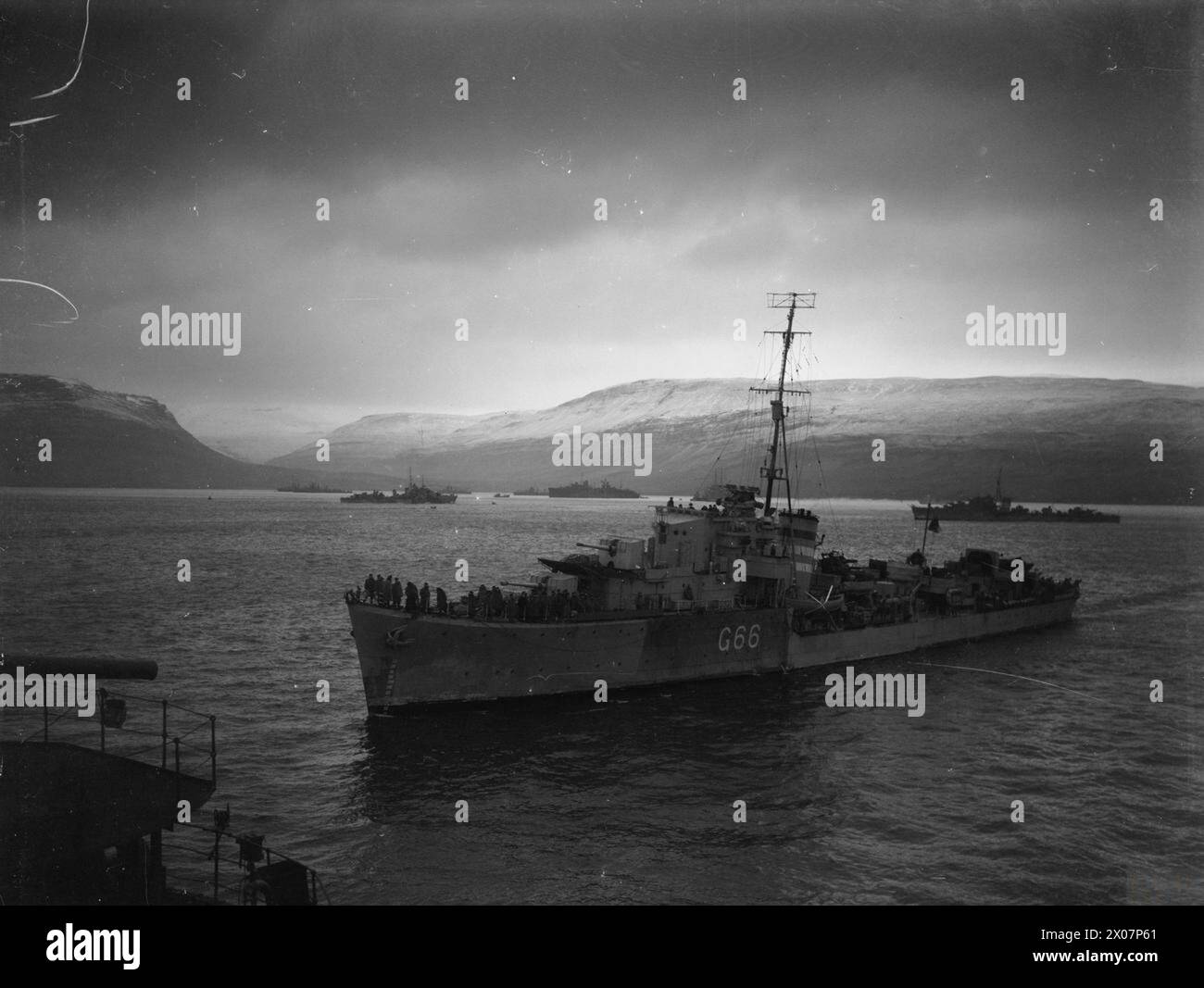 Hms victorious 1941 hi-res stock photography and images - Alamy