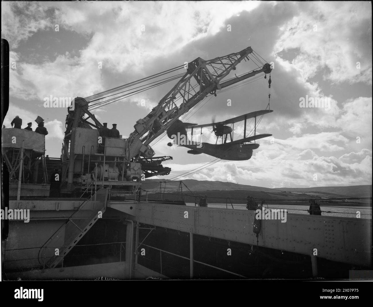 THE ROYAL NAVY DURING THE SECOND WORLD WAR - A Supermarine Walrus ...