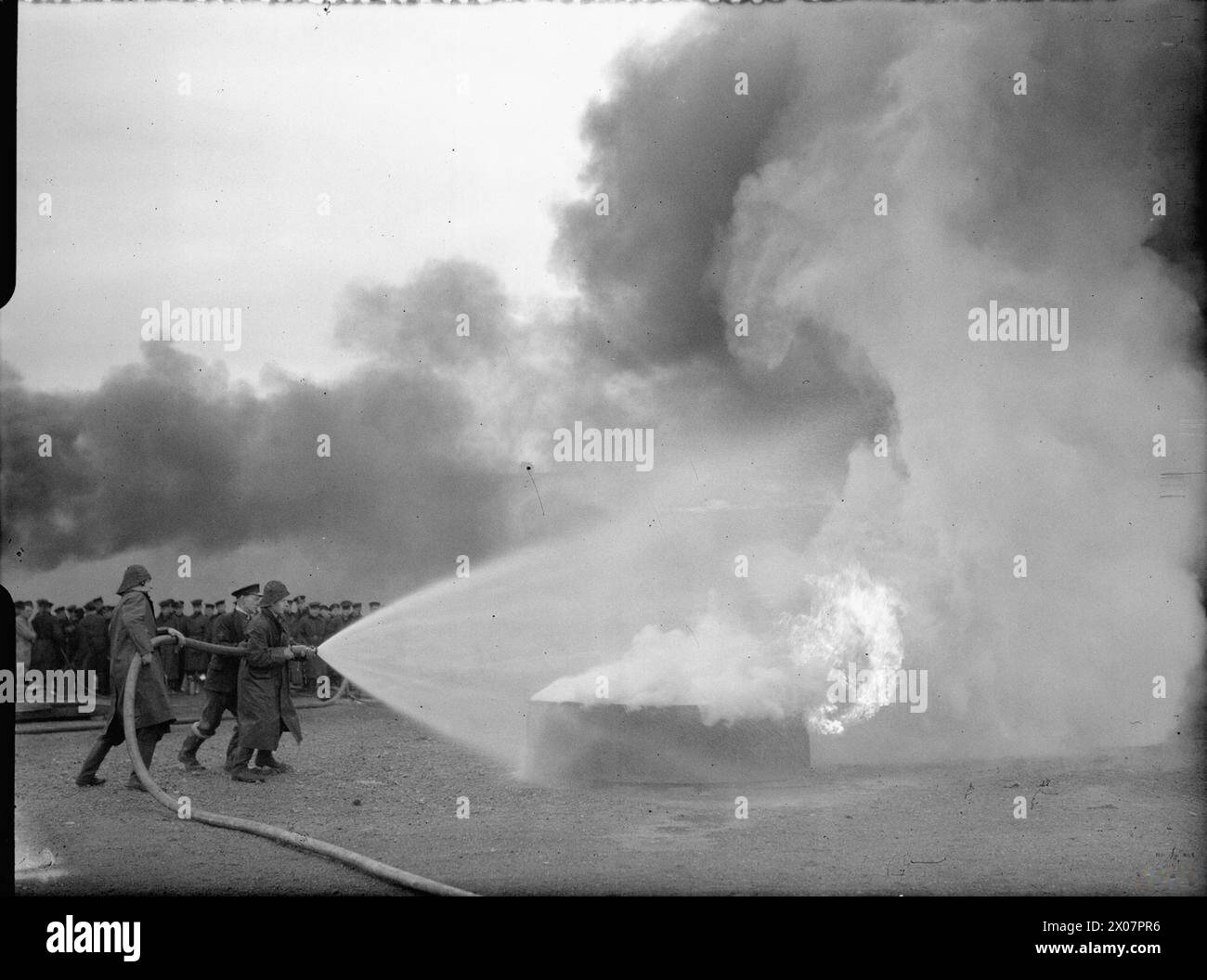 THE ROYAL NAVY DURING THE SECOND WORLD WAR - A Stoker Petty Officer ...