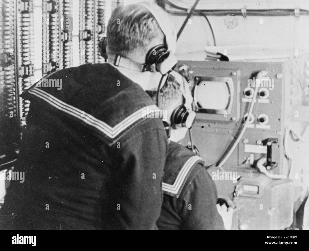 Radar guns hi-res stock photography and images - Alamy