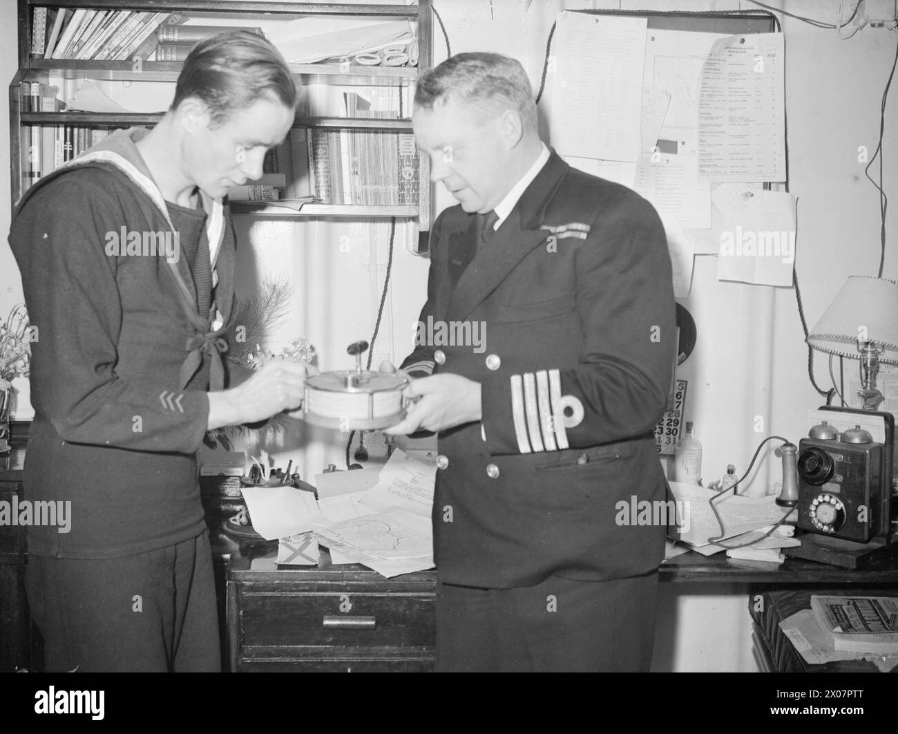Ships deep sea fleet hi-res stock photography and images - Alamy