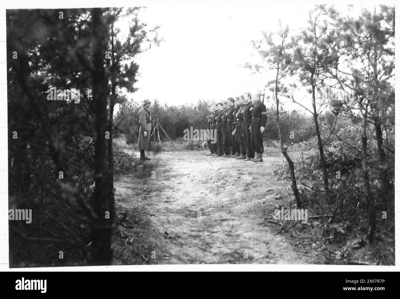 DUTCH RESISTANCE MOVEMENT P.A.N. - Original wartime caption: Partisans ...