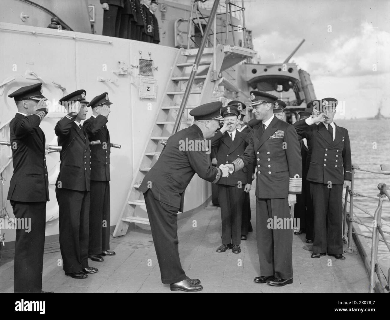 HMS BELFAST DURING THE SECOND WORLD WAR - Visit by HM King George VI ...