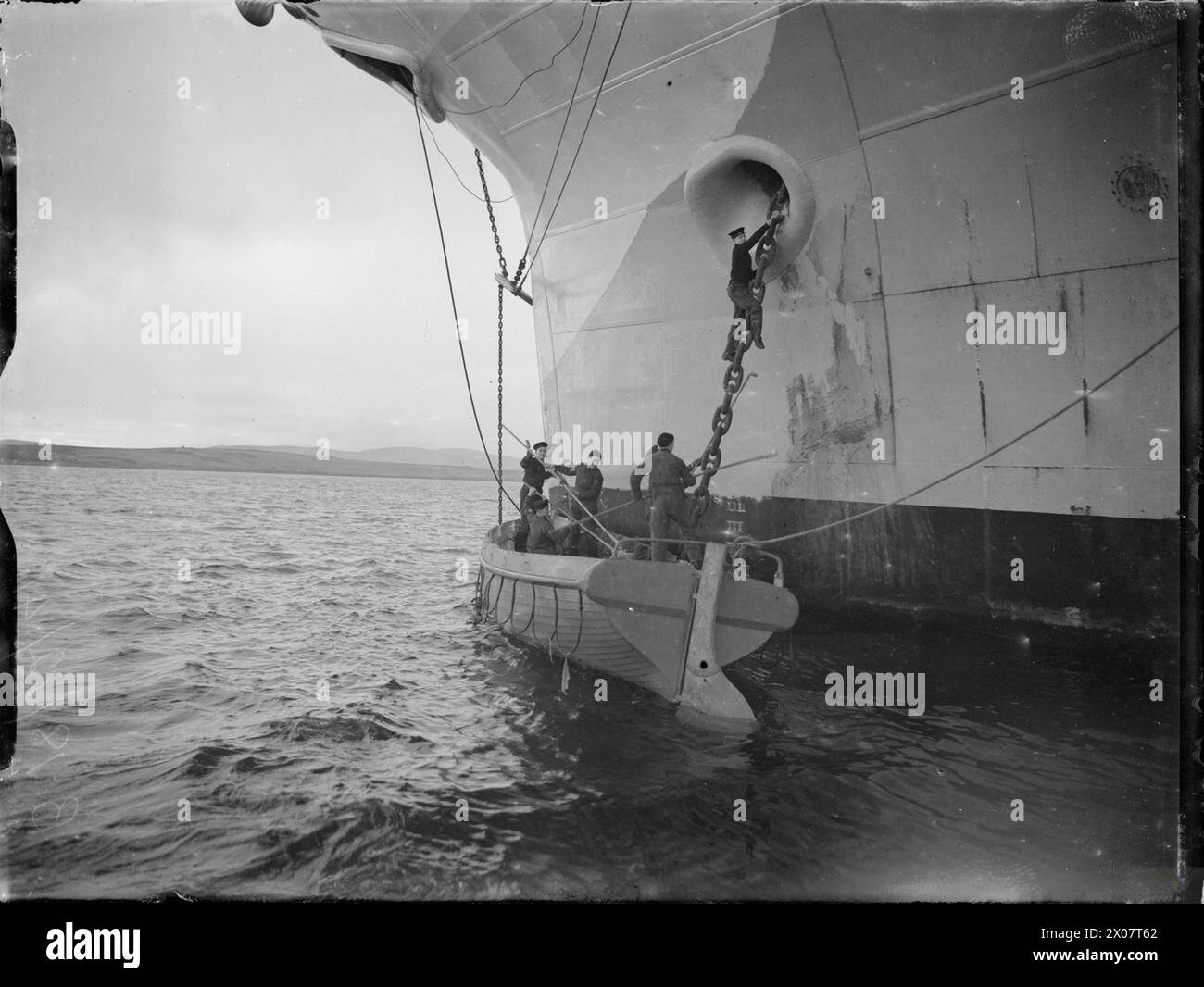 Wwii naval painting hi-res stock photography and images - Alamy