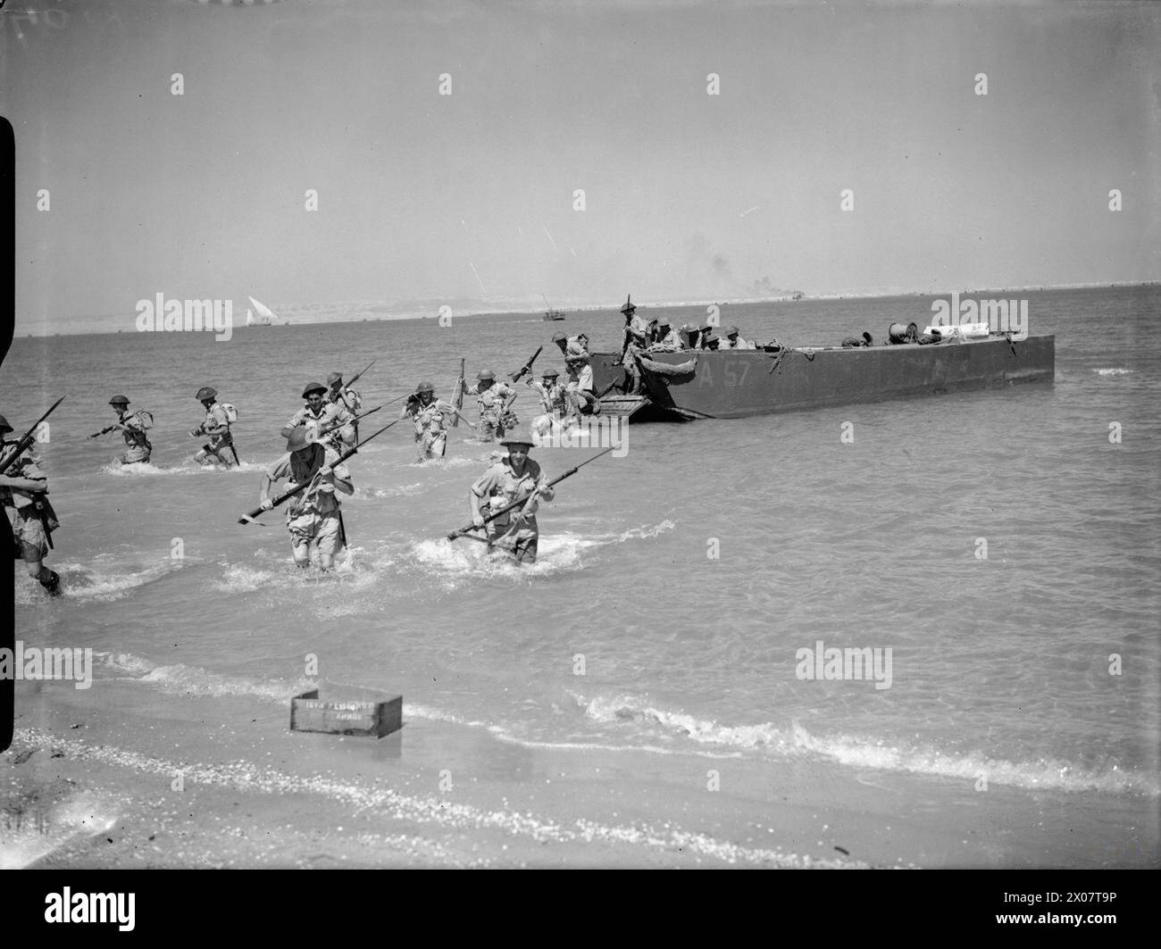 THE ROYAL NAVY DURING THE SECOND WORLD WAR - Army assault troops ...