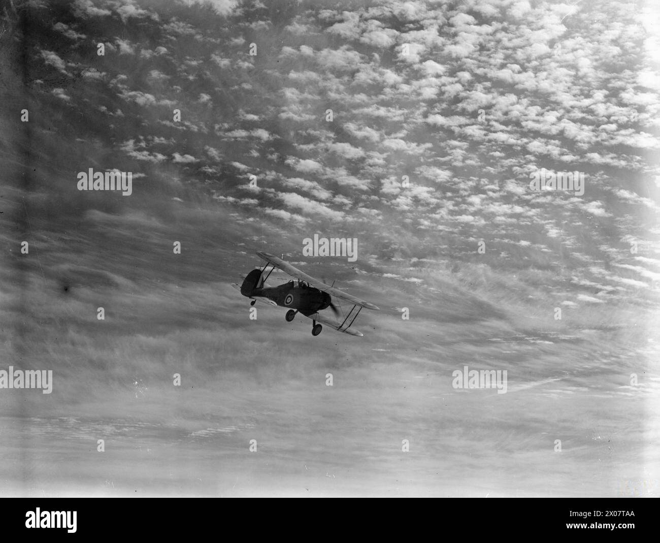 Gladiator Mark II, N5786, of No. 3 Squadron RAAF takes off from Sollum ...