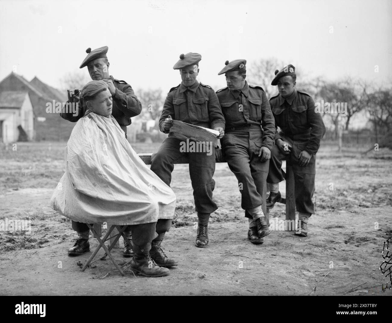 THE BRITISH ARMY IN FRANCE 1940 - Men of the Royal Scots queue up for ...