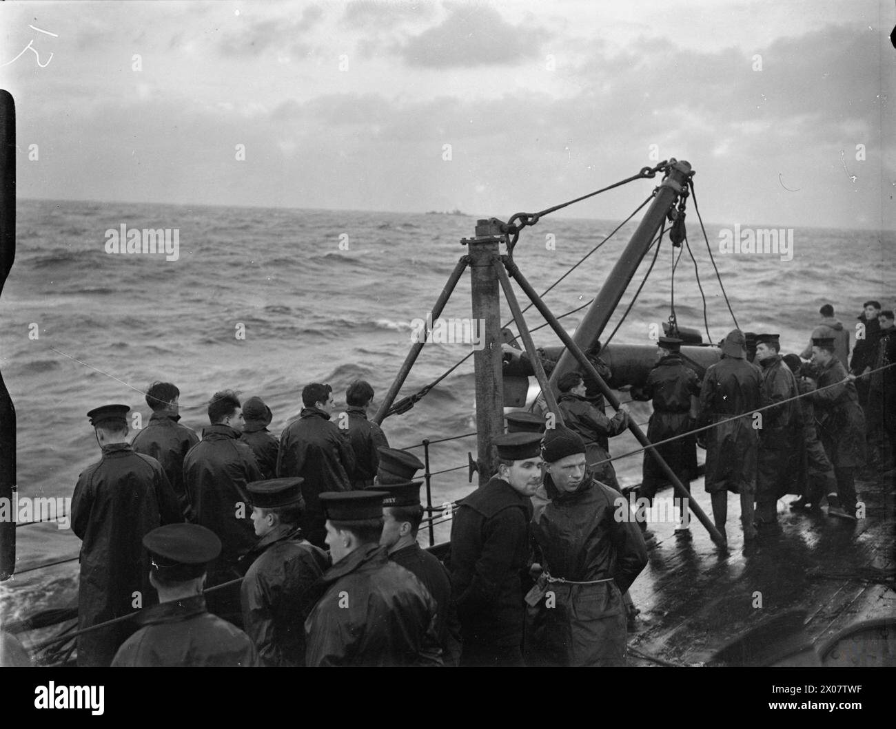 Paravanes hi-res stock photography and images - Alamy