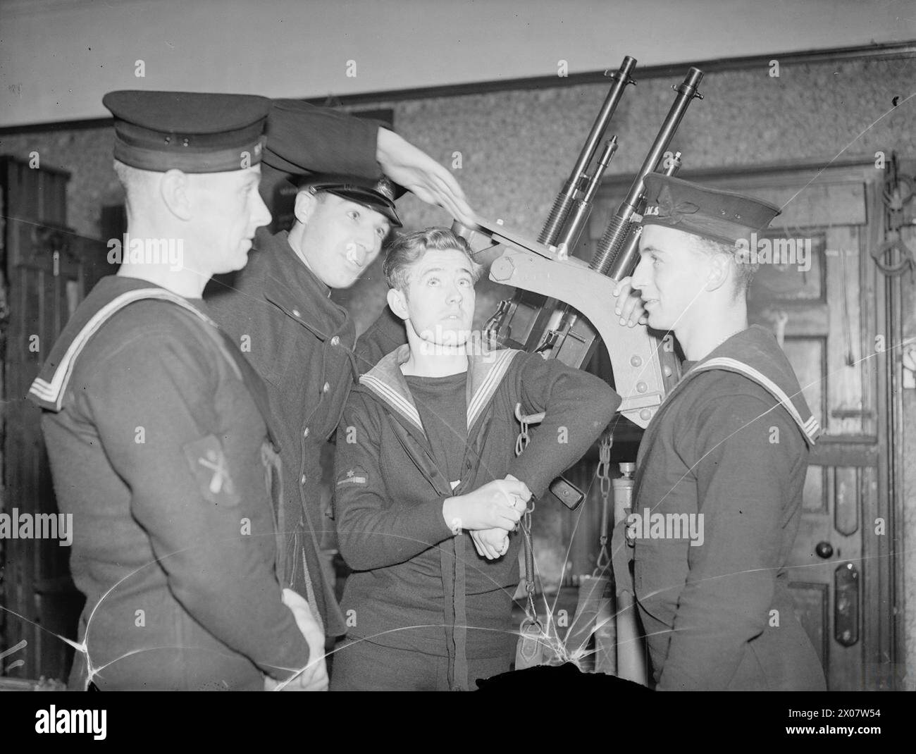 Uk armed forces classroom hi-res stock photography and images - Alamy