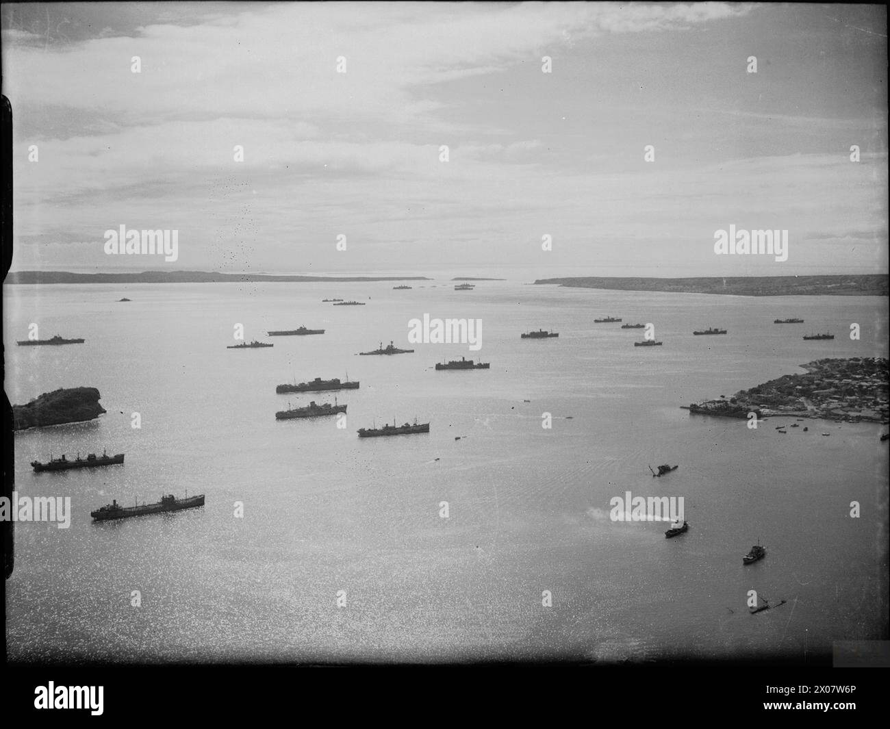 British merchant ships hi-res stock photography and images - Alamy