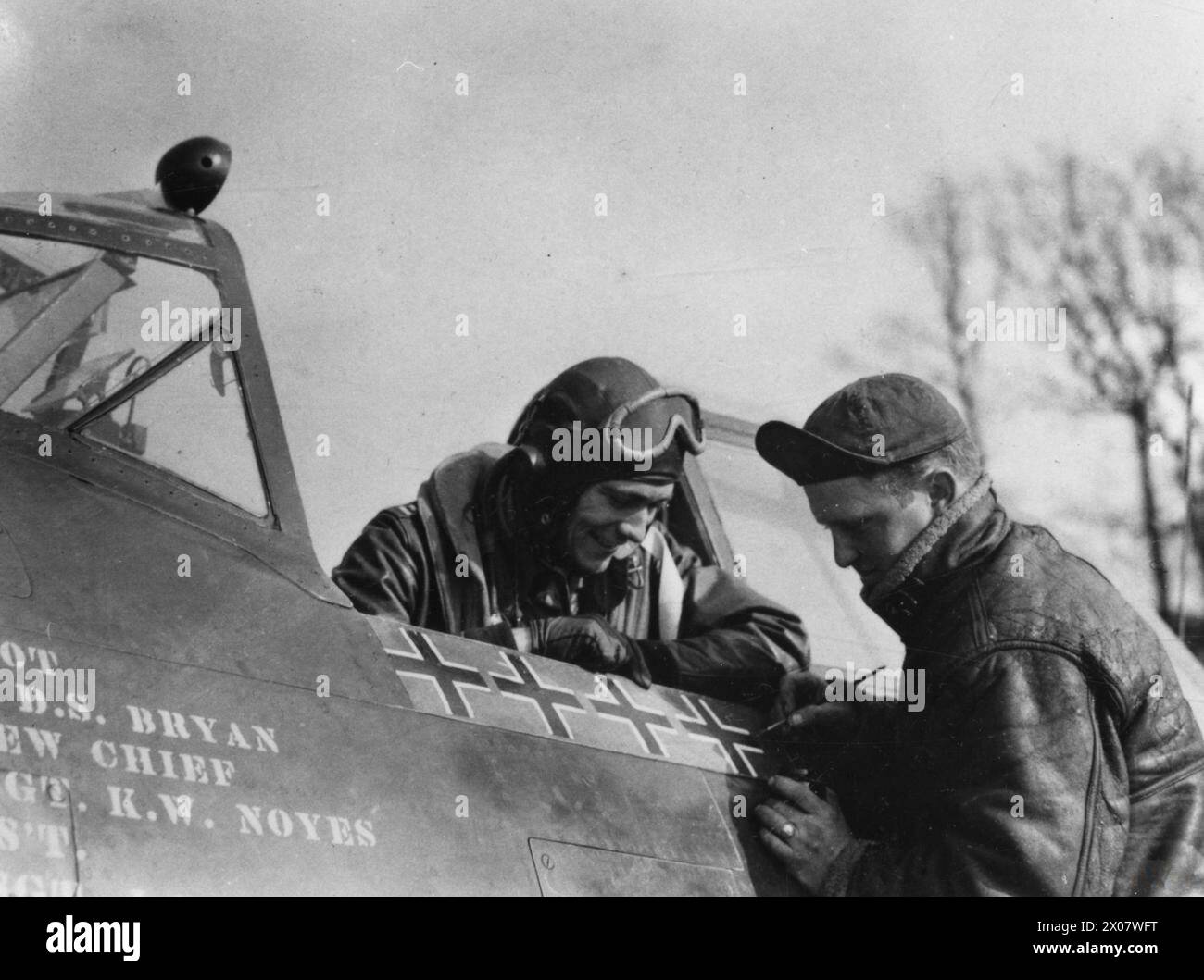352nd fighter group hi-res stock photography and images - Alamy