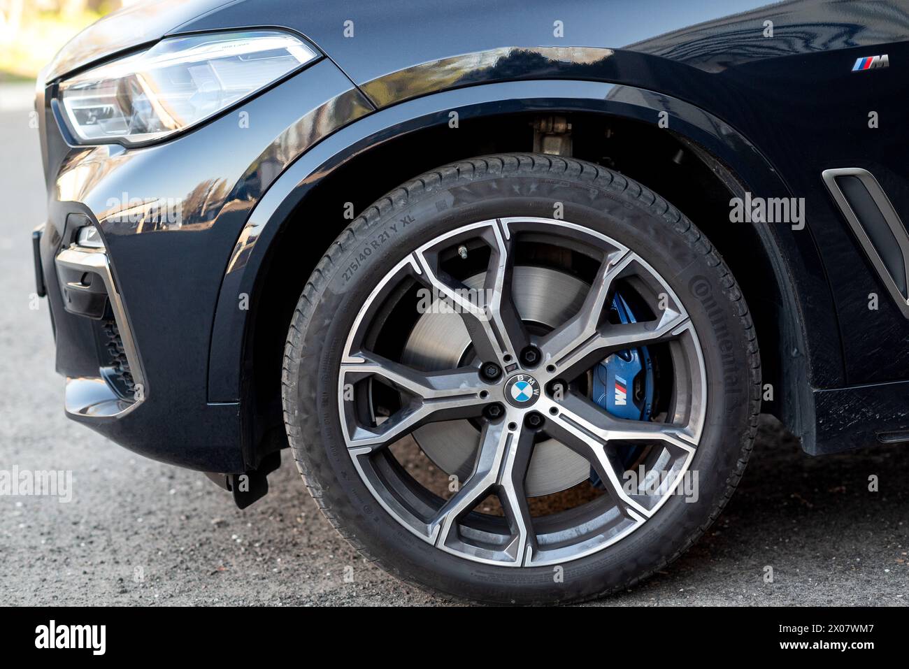 BMW X5, close-up of the alloy wheel, car detailing, wheel. High quality ...