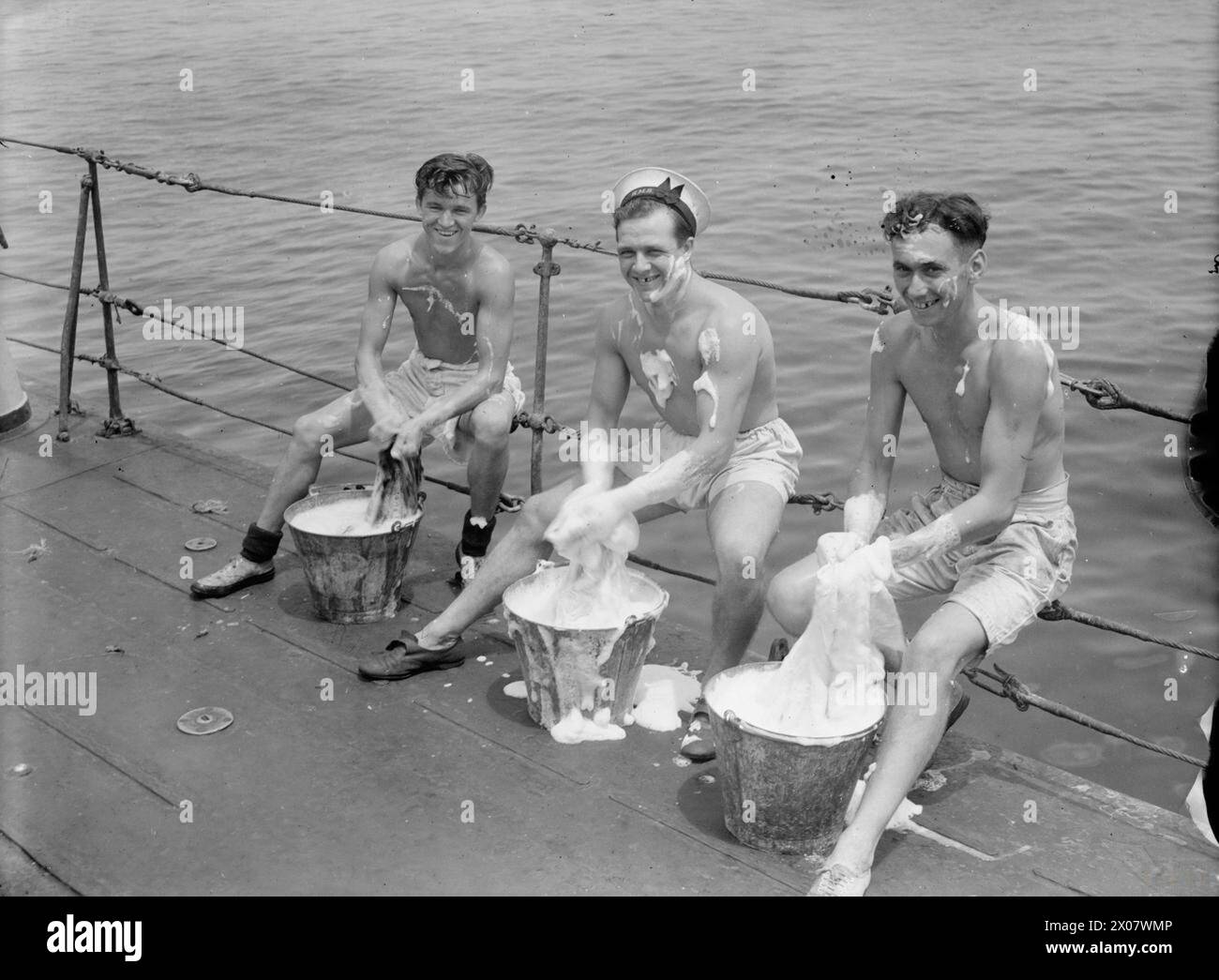 THE ROYAL NAVY DURING THE SECOND WORLD WAR - Men of HMS WOLVERINE do a ...