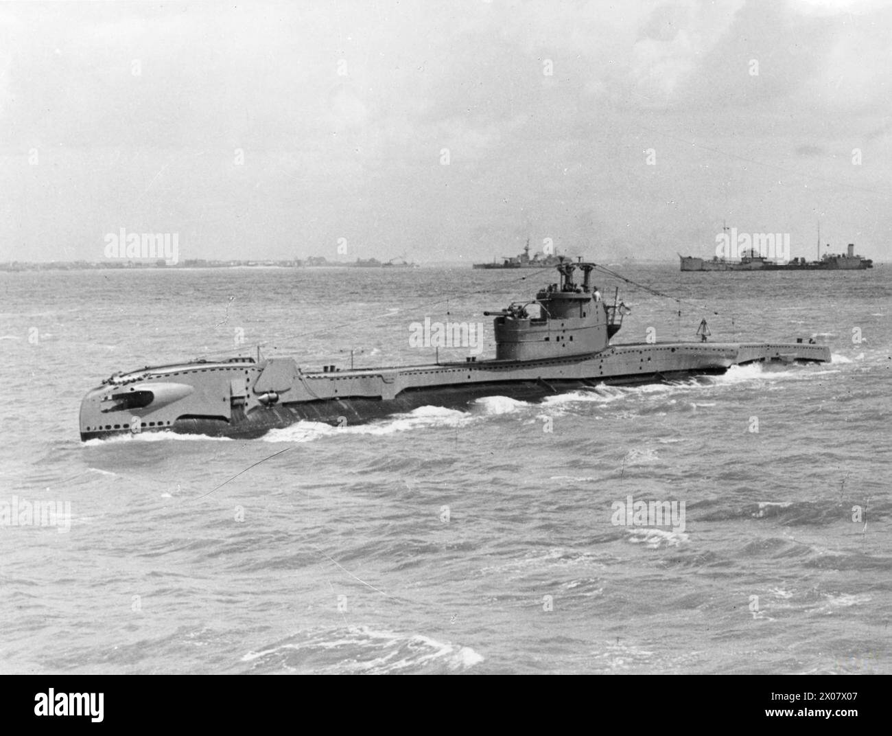 Hms triton hi-res stock photography and images - Alamy