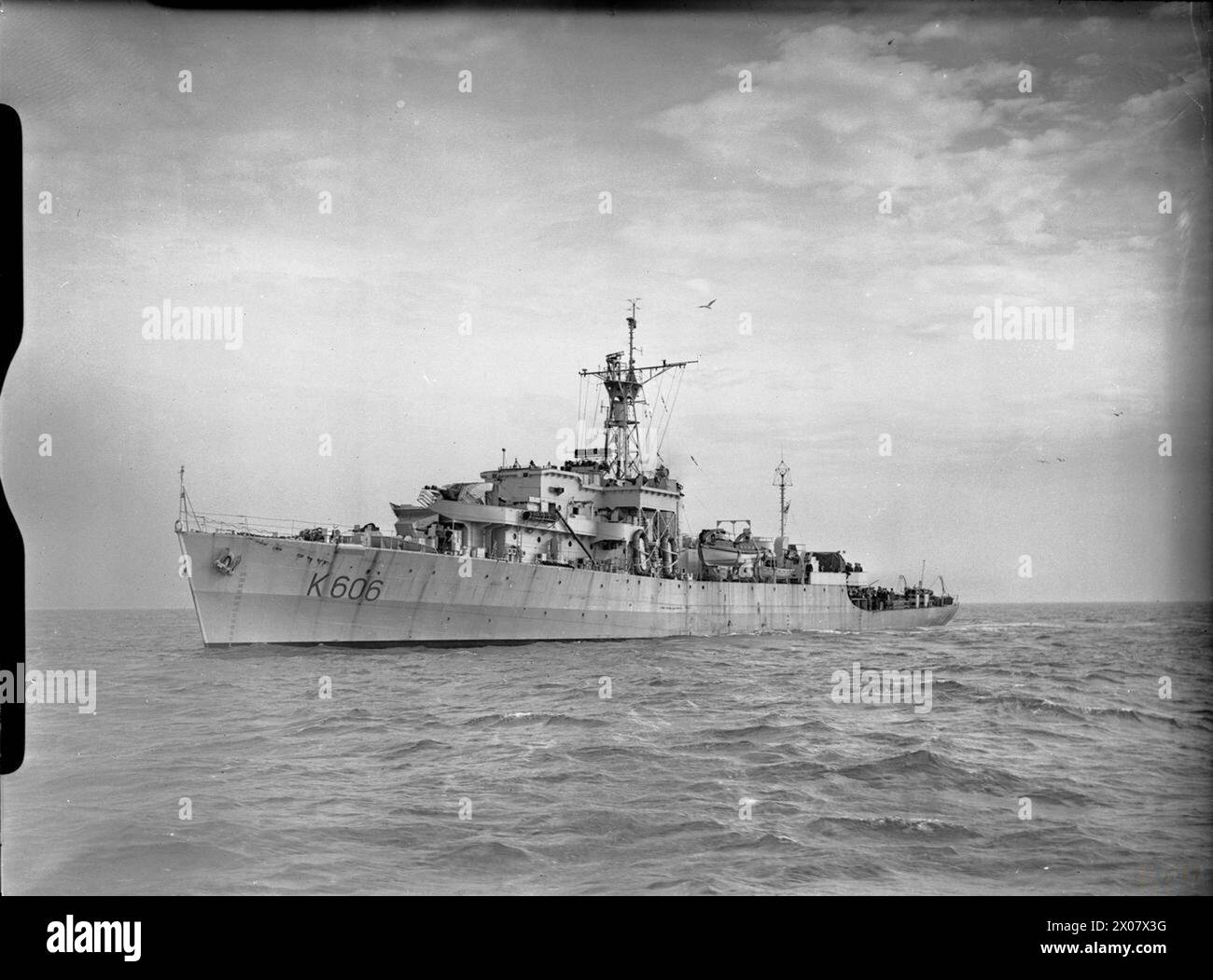 HMS BIGBURY BAY - Underway Bigbury Bay Stock Photo - Alamy