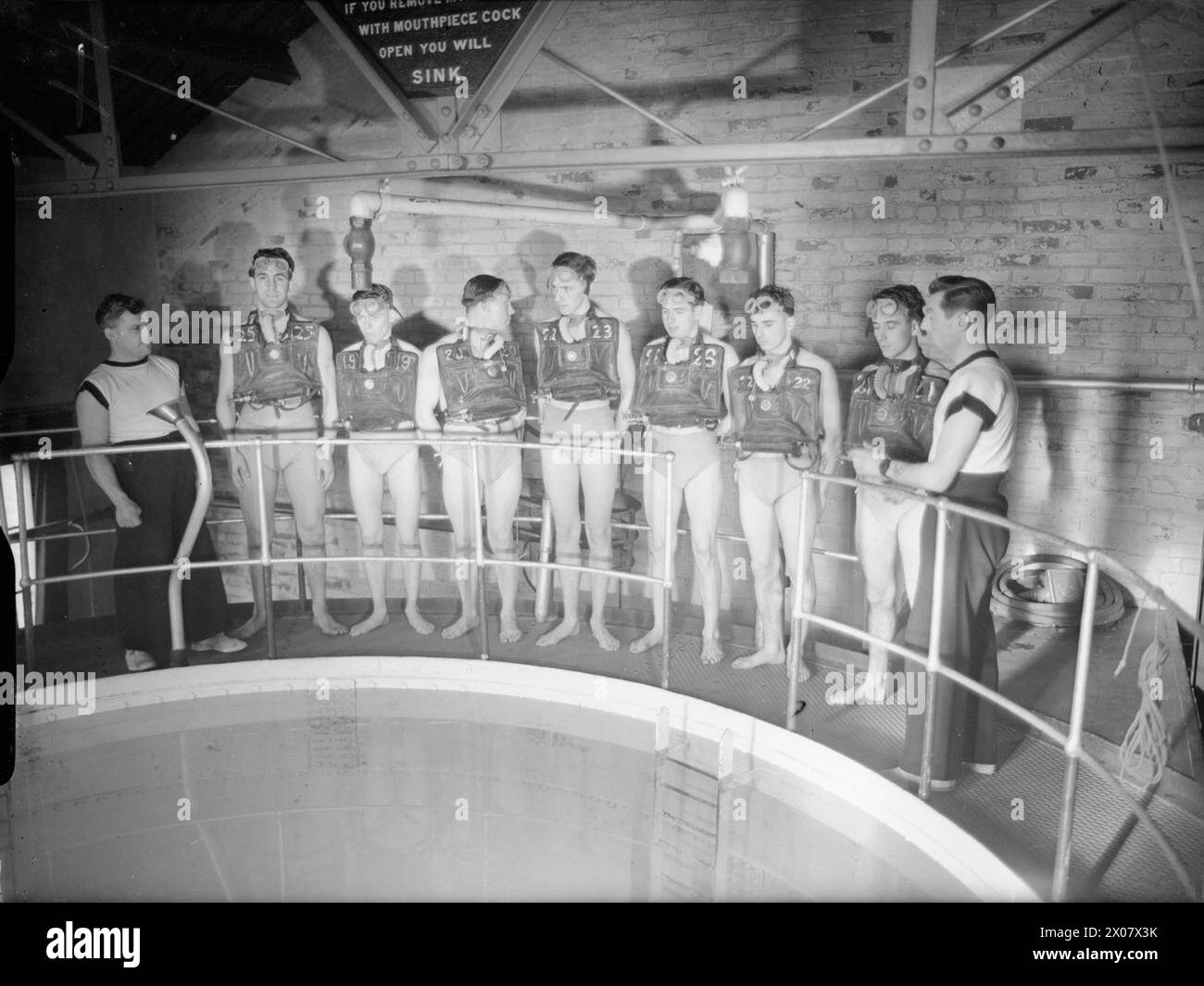 THE ROYAL NAVY DURING THE SECOND WORLD WAR - Davis apparatus brings ...