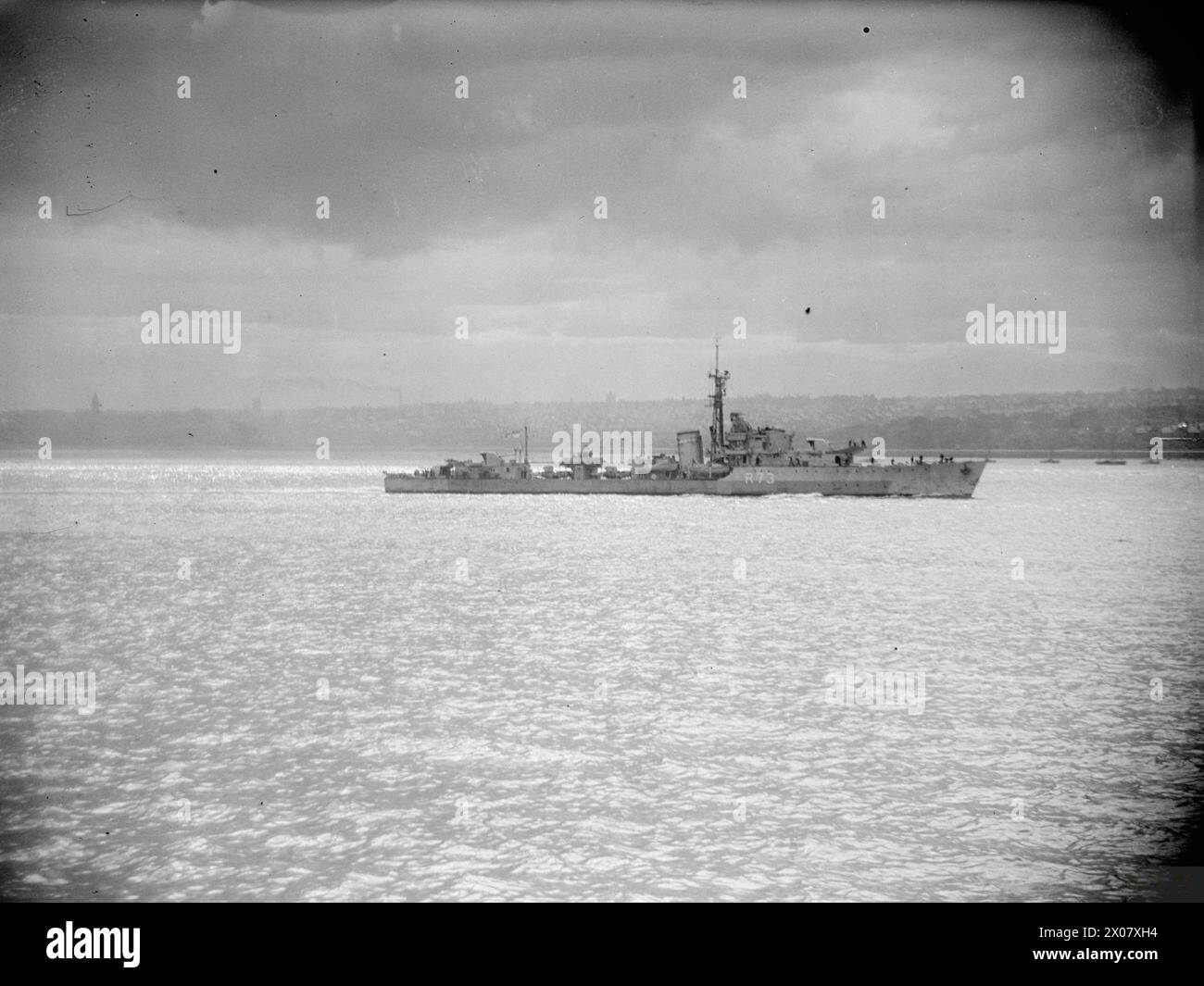 HMS CAVALIER, BRITISH CAESAR CLASS FLEET DESTROYER. 1 TO 4 APRIL 1945 ...