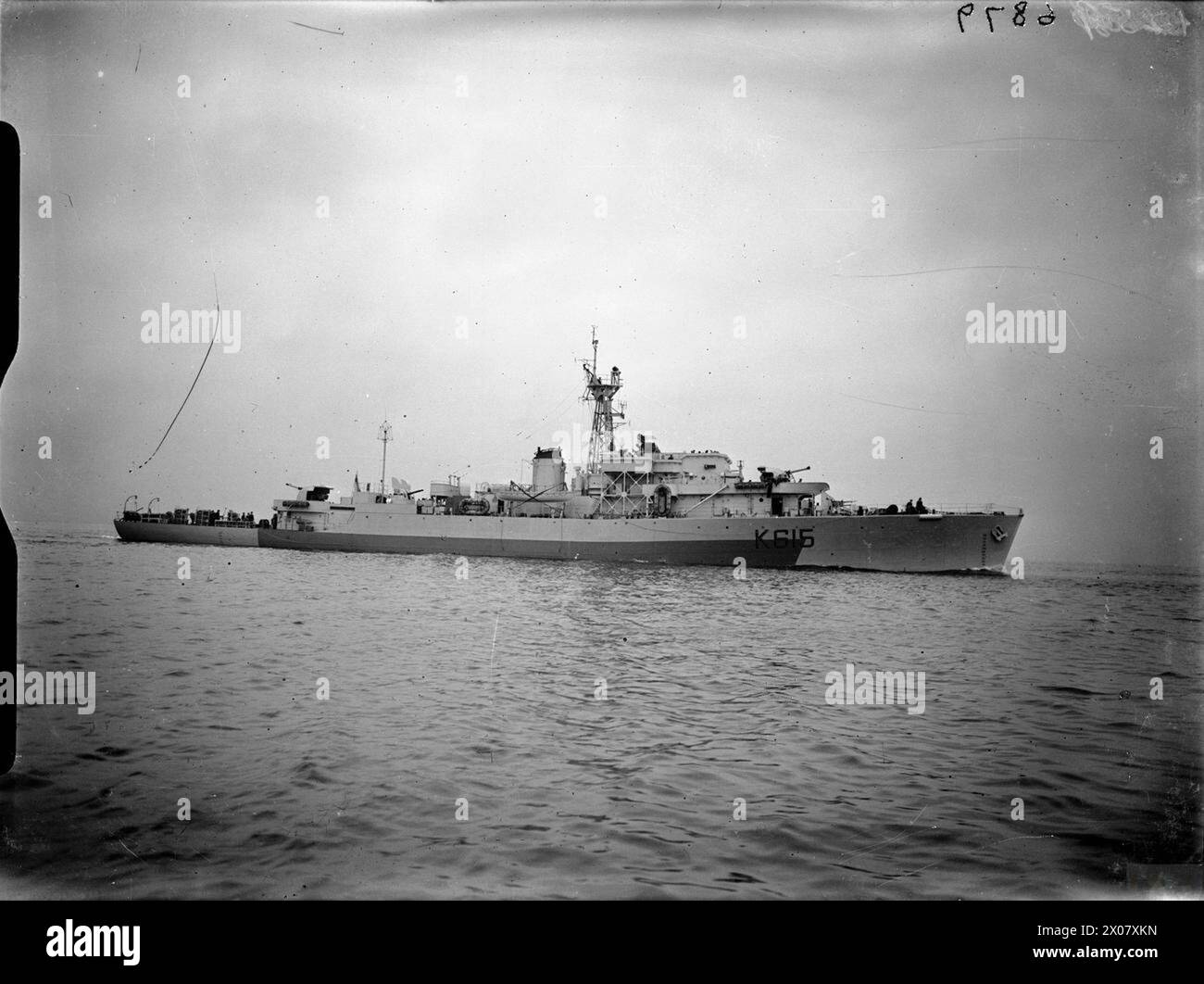 Bay class anti aircraft frigate hi-res stock photography and images - Alamy