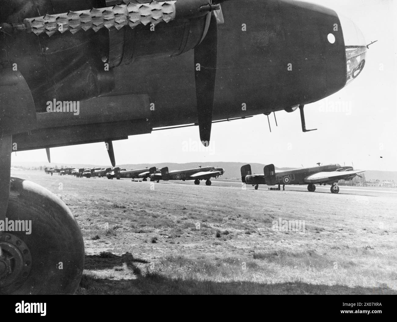 ROYAL AIR FORCE: FIGHTER COMMAND, NO. 38 (AIRBORNE FORCES) GROUP RAF ...