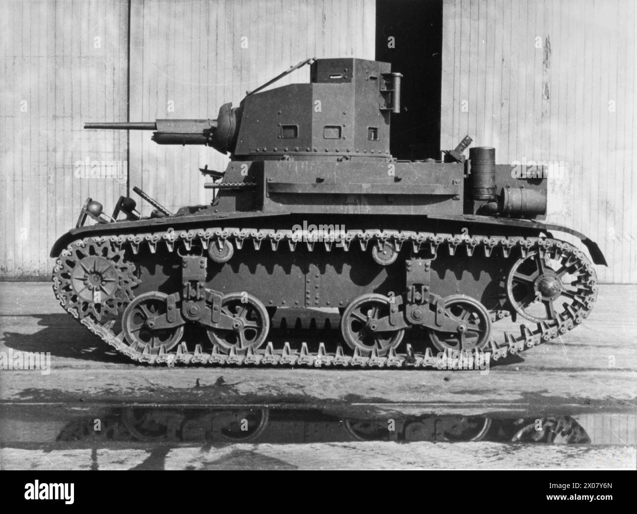 M2a4 light tank hi-res stock photography and images - Alamy