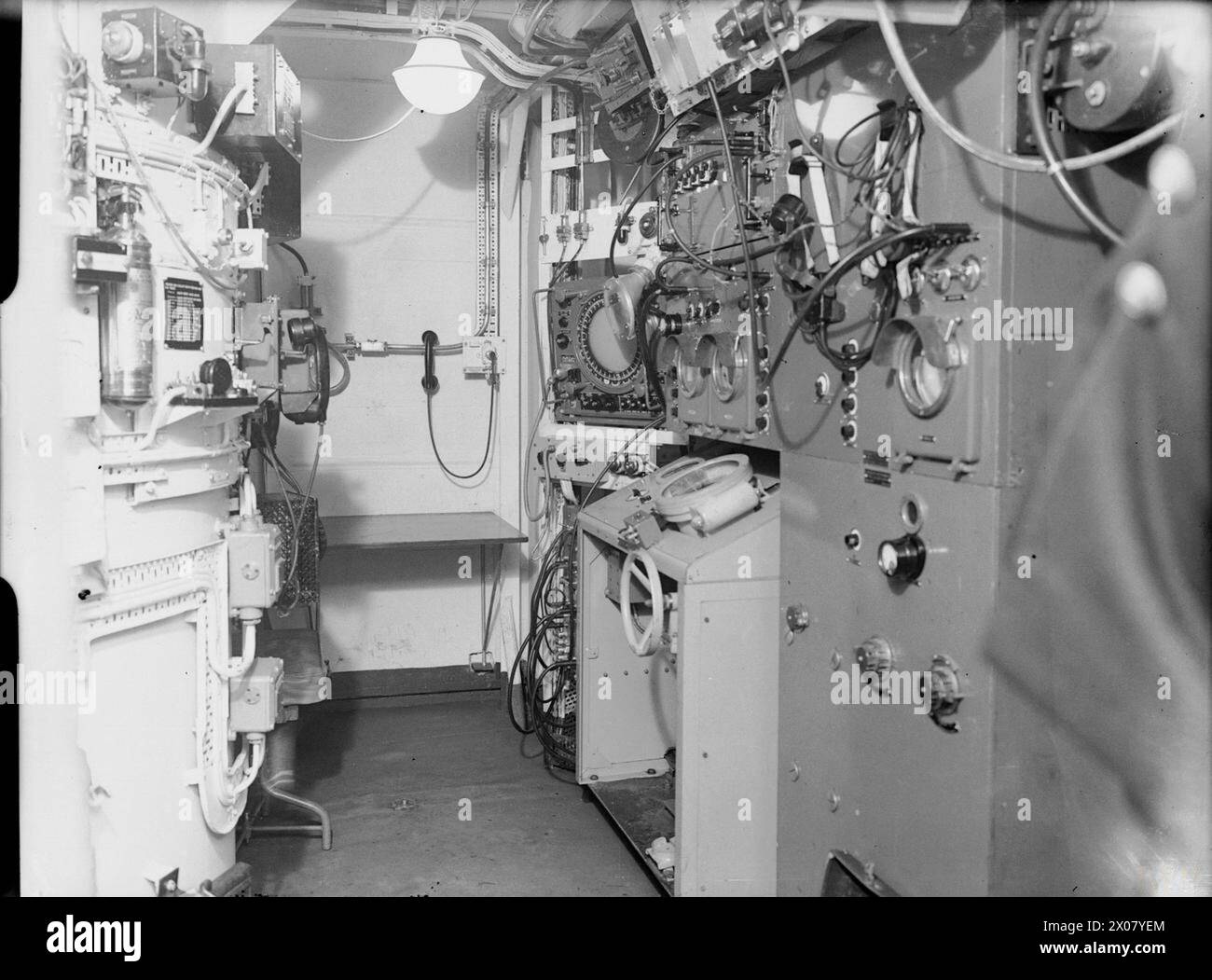 HMS Swiftsure, a Minotaur-class cruiser, shows its radar cabins at ...