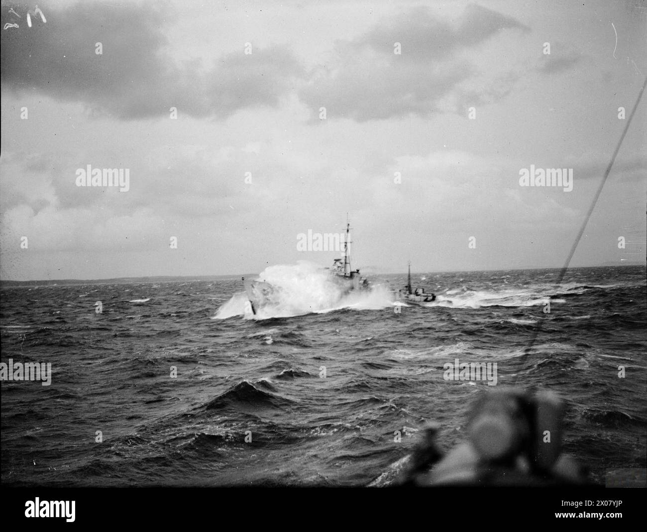 THE BATTLE OF THE ATLANTIC 1939-1945 - Convoys: A destroyer escort ...