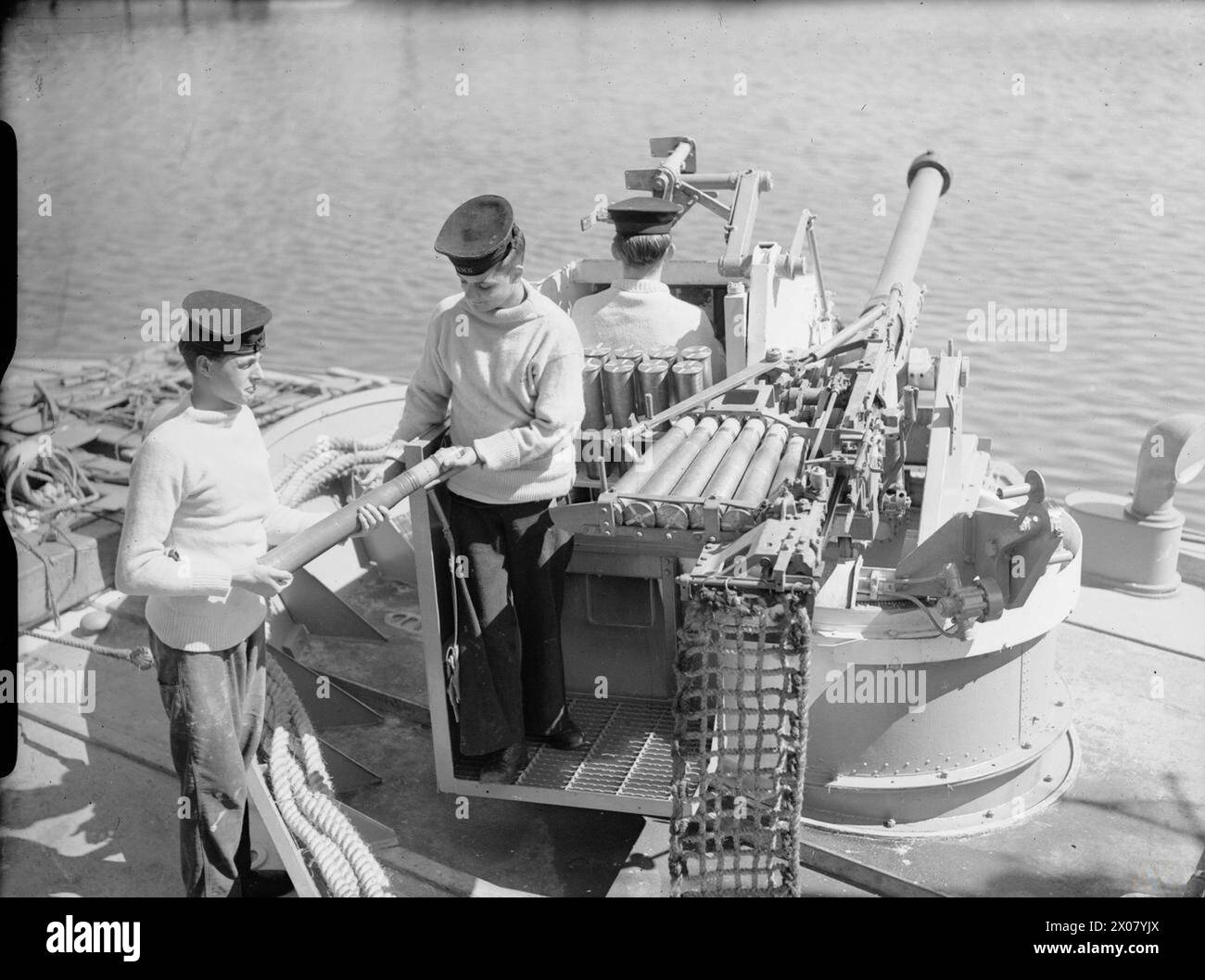 THE ROYAL NAVY DURING THE SECOND WORLD WAR - A D-Class MTB showing the ...