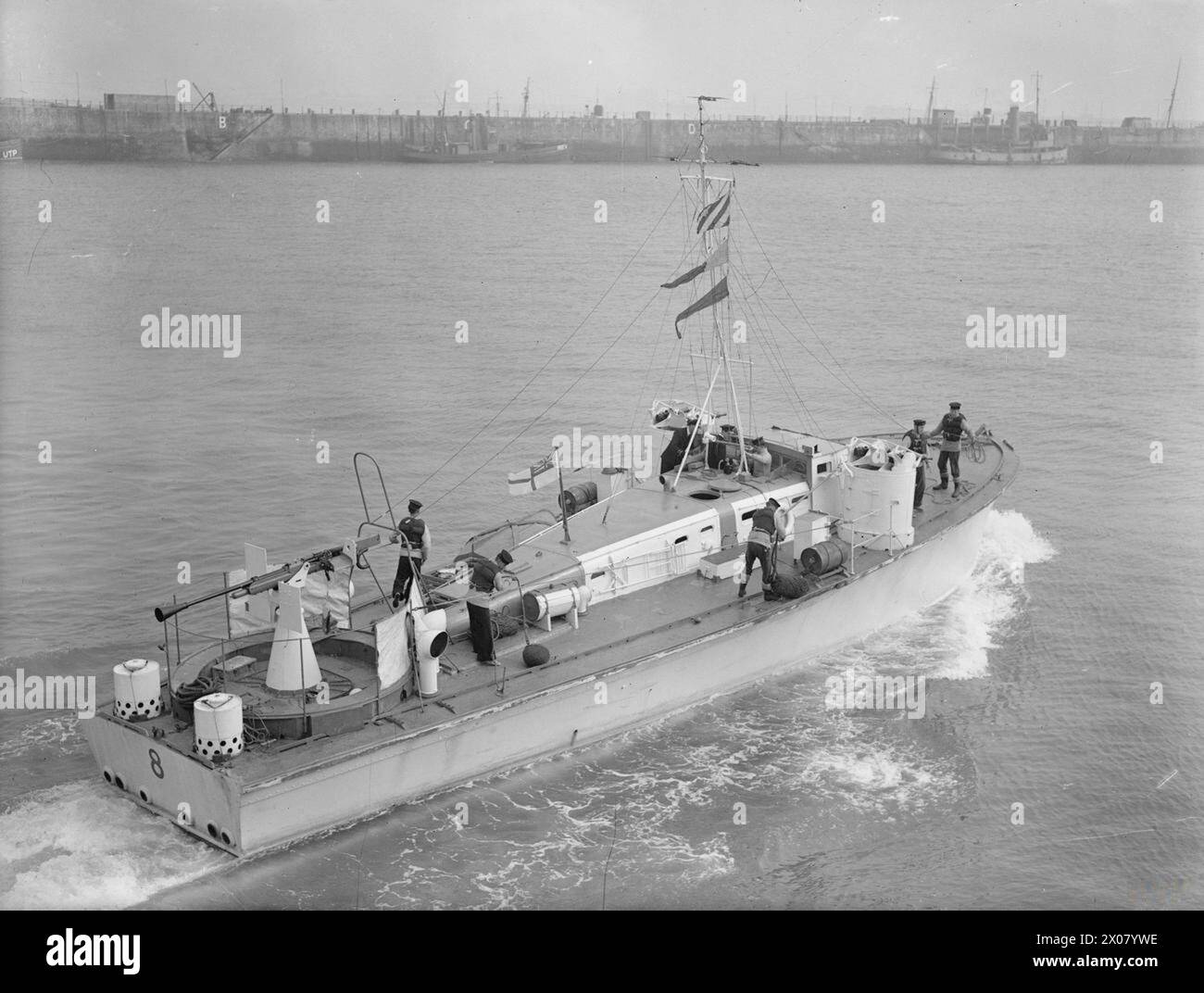 DOVER NAVAL BASE. 1941. - Motor Gun Boat at Dover Stock Photo - Alamy
