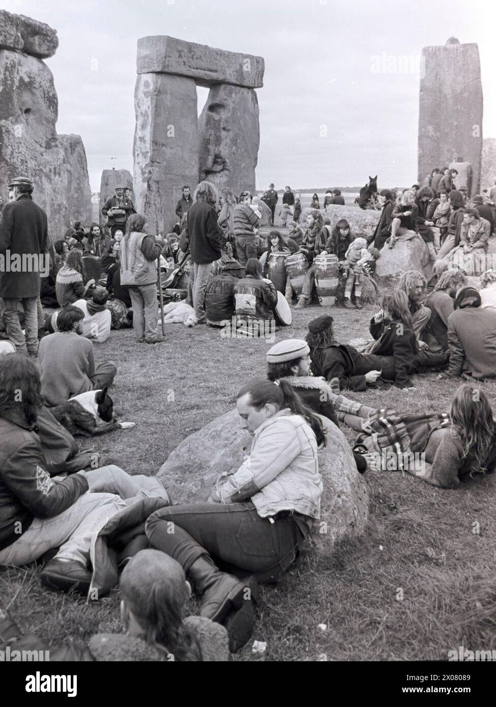 Autumn equinox at Stonehenge 1989. UK Stock Photo - Alamy