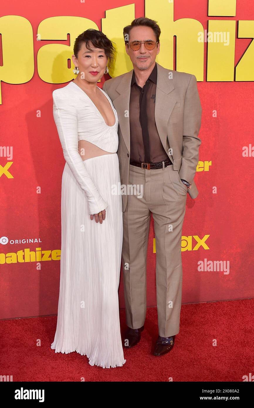 Sandra Oh und Robert Downey Jr. bei der Premiere der HBO-Miniserie The Sympathizer im Paramount ...