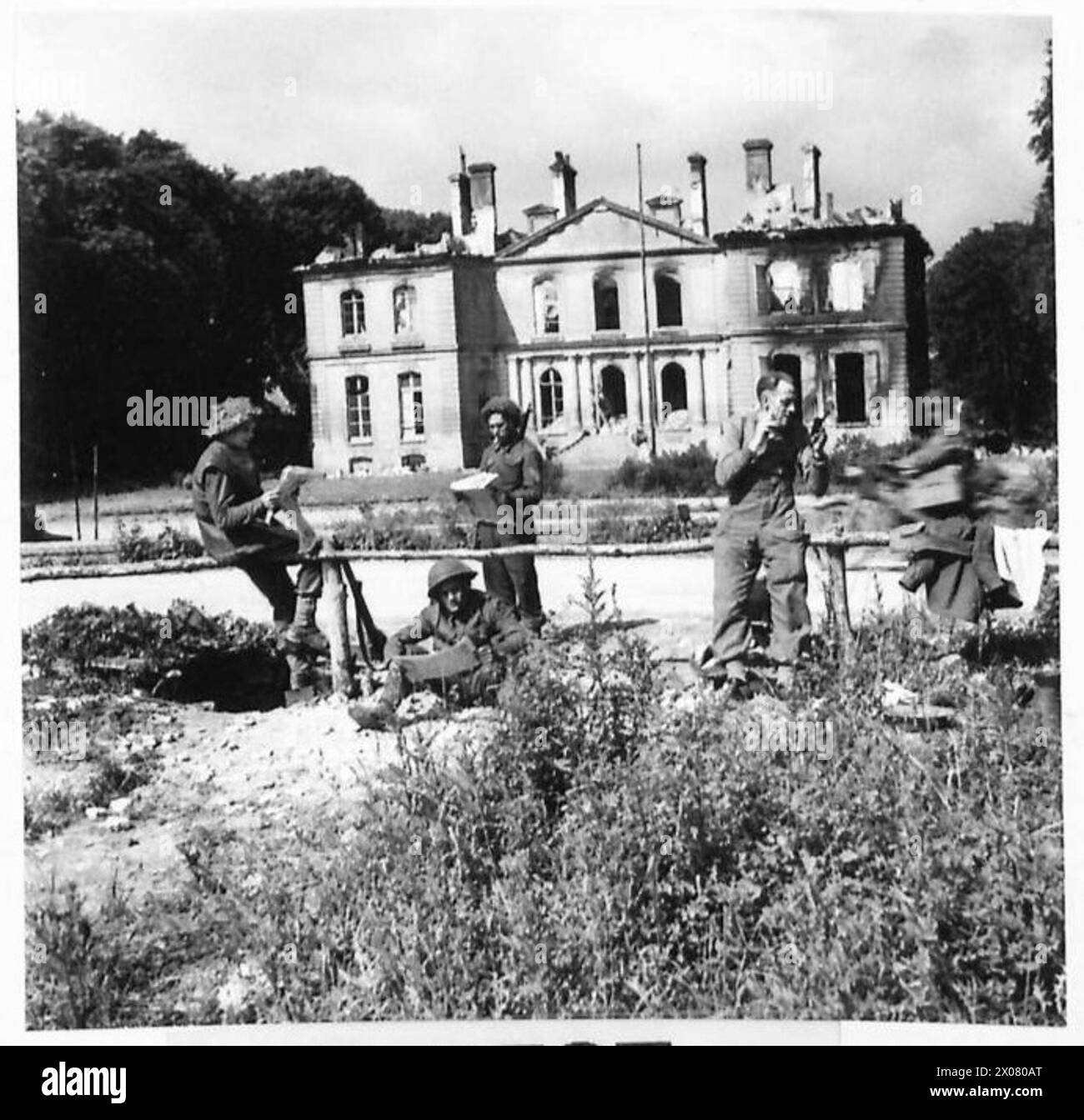 3rd british division 1944 Black and White Stock Photos & Images - Alamy