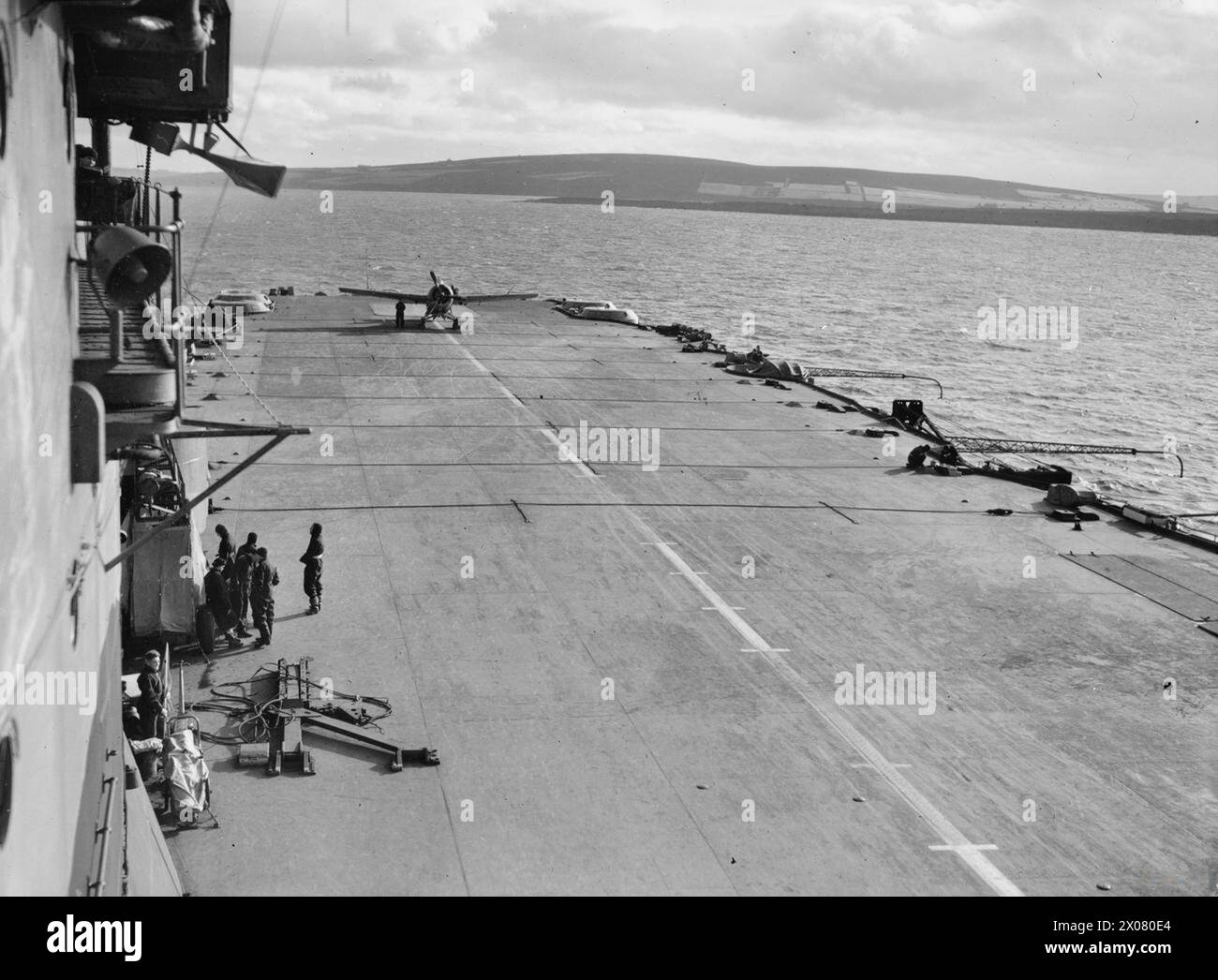 NAVAL FORCE H, STRIKE FORCE FOR NORTH AFRICA. 5 TO 10 NOVEMBER 1942, ON ...