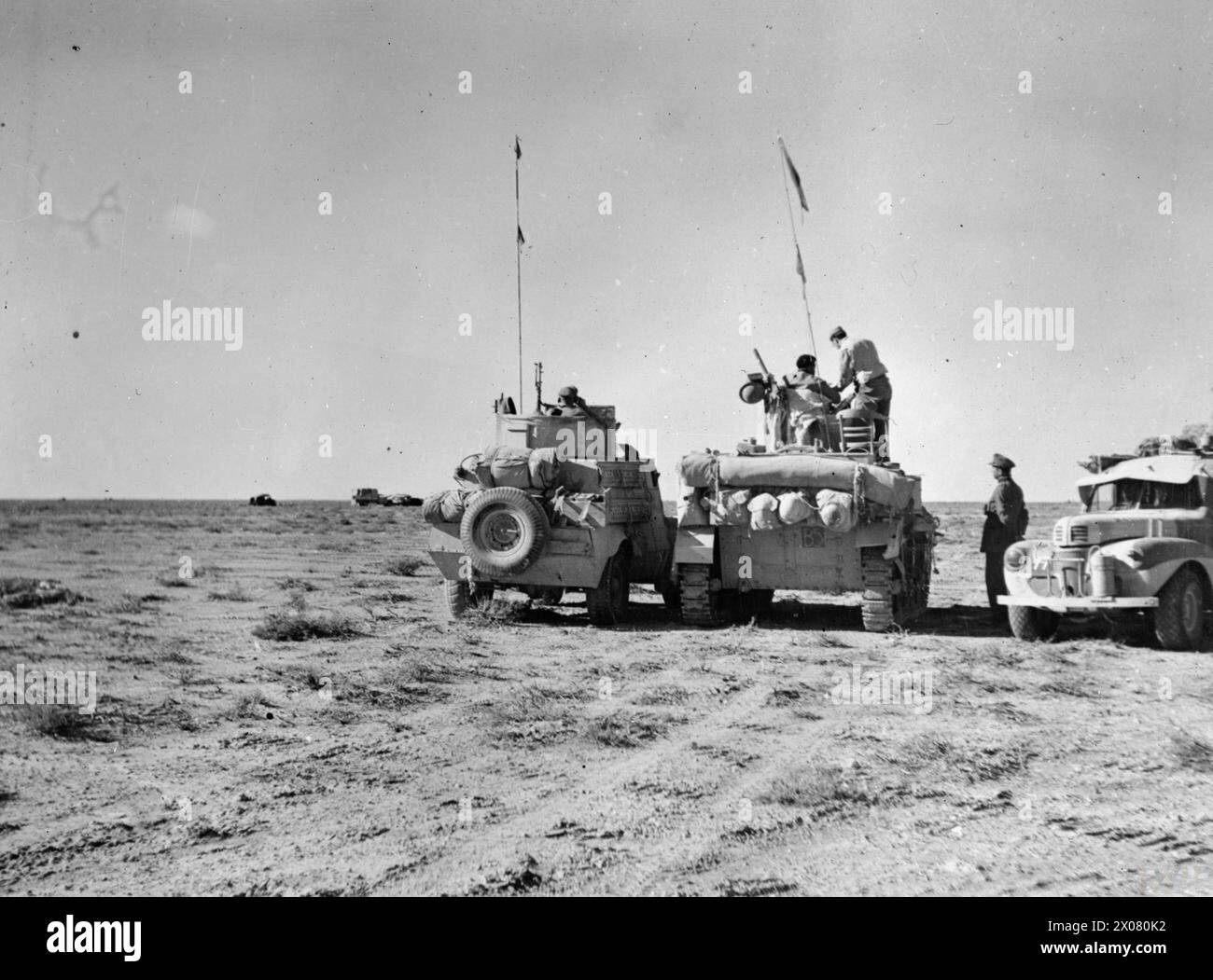 THE BRITISH ARMY IN NORTH AFRICA 1941 - Armoured car and Stuart command ...