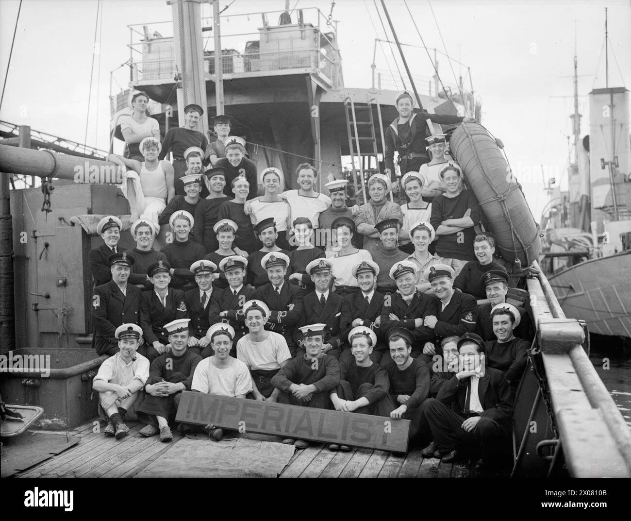 FORMER HULL FISHING TRAWLER DAMAGES U-BOAT. NOVEMBER 1943, GIBRALTAR ...