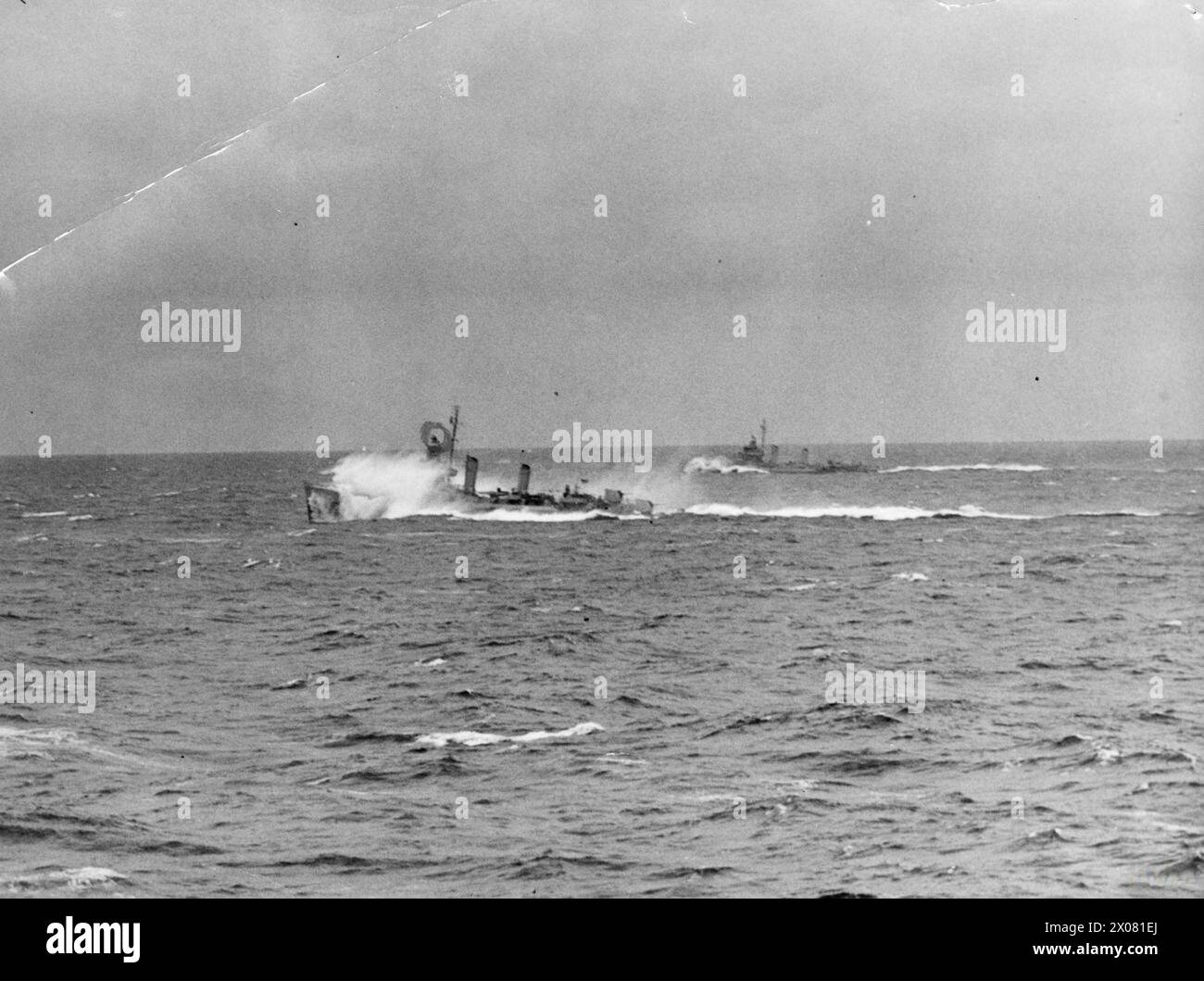 US SHIPS WITH THE HOME FLEET. 6 TO 9 JULY 1943, ON BOARD HMS FURIOUS ...