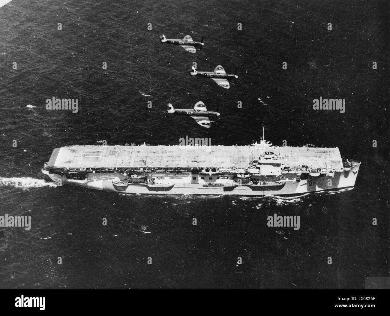 SERVICE OF COMMANDER A BLOOMER AS A PILOT WITH THE FLEET AIR ARM 1942 - 1956 - Three Supermarine ...